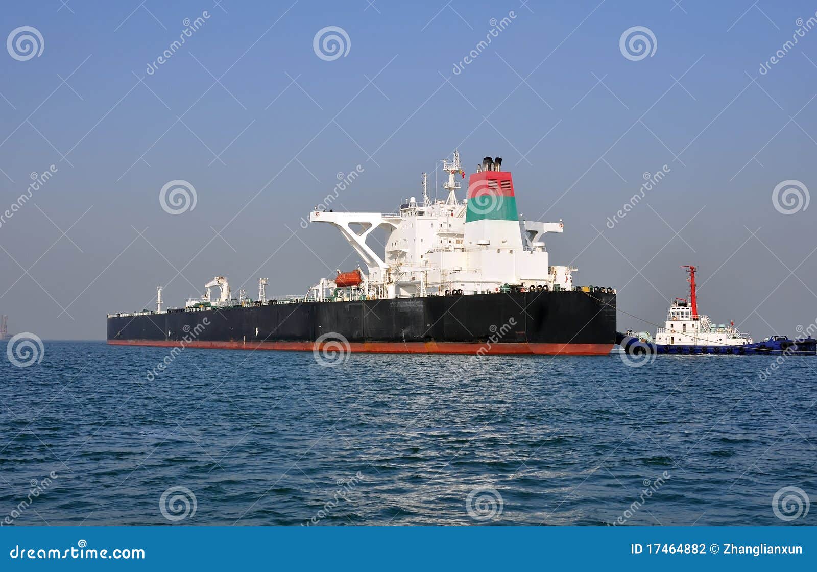 Oil tanker and tugboats stock photo. Image of navigate - 17464882