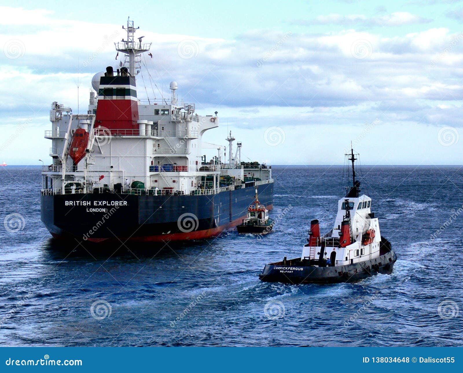 Oil Tanker Underway To Sea. Editorial Stock Photo - Image of bollard ...