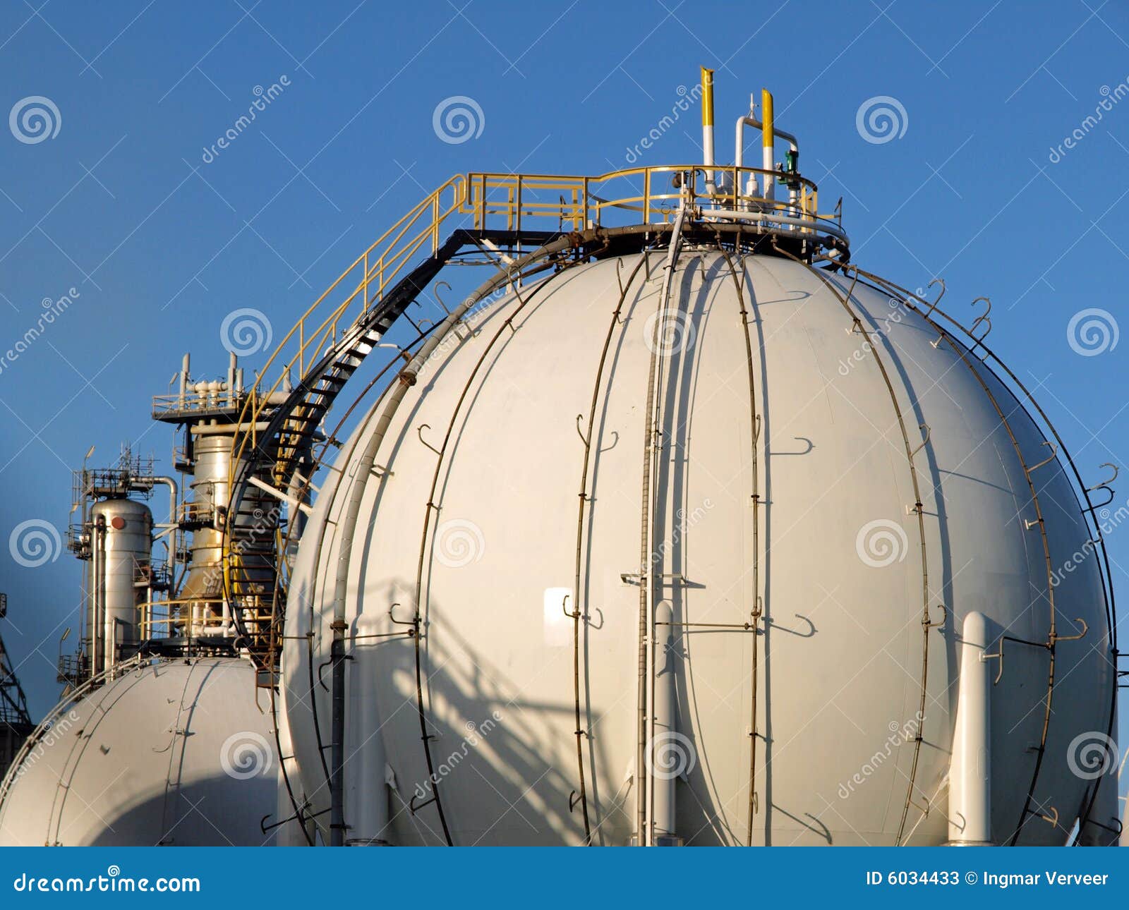 Oil Tanks stock image. Image of complexity, heavy, infrastructure - 6034433