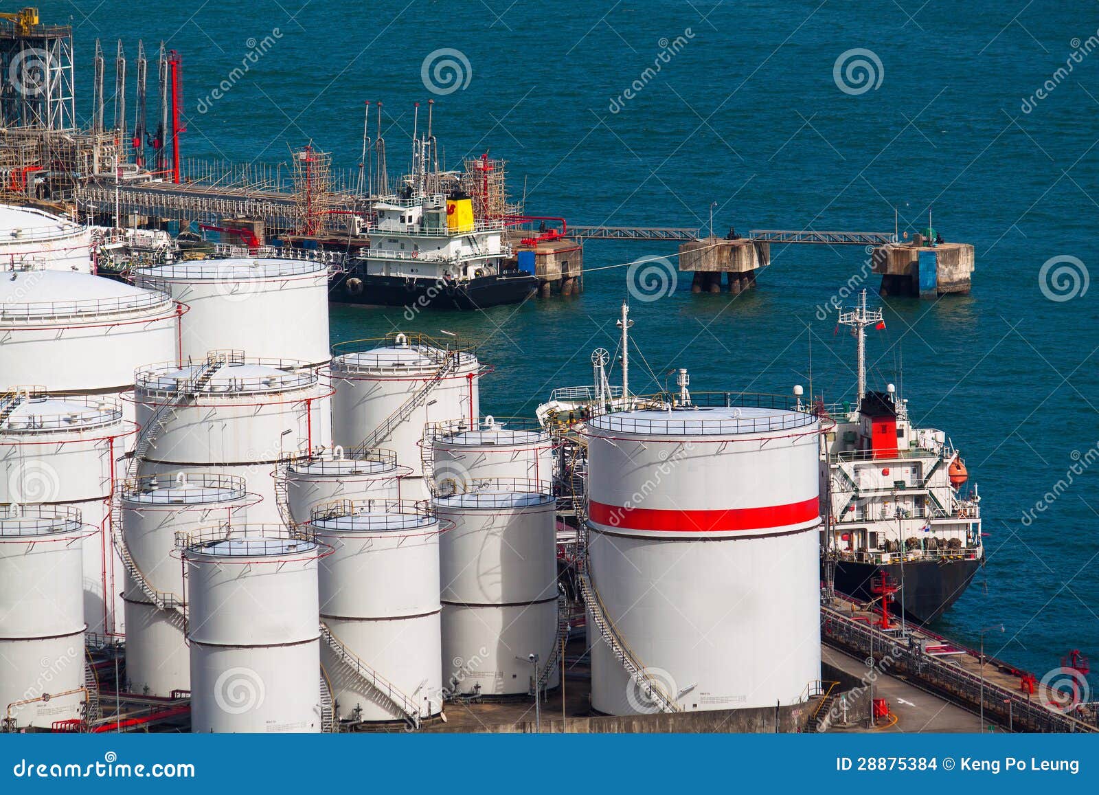 Oil tanks at day stock photo. Image of energy, chemical - 28875384