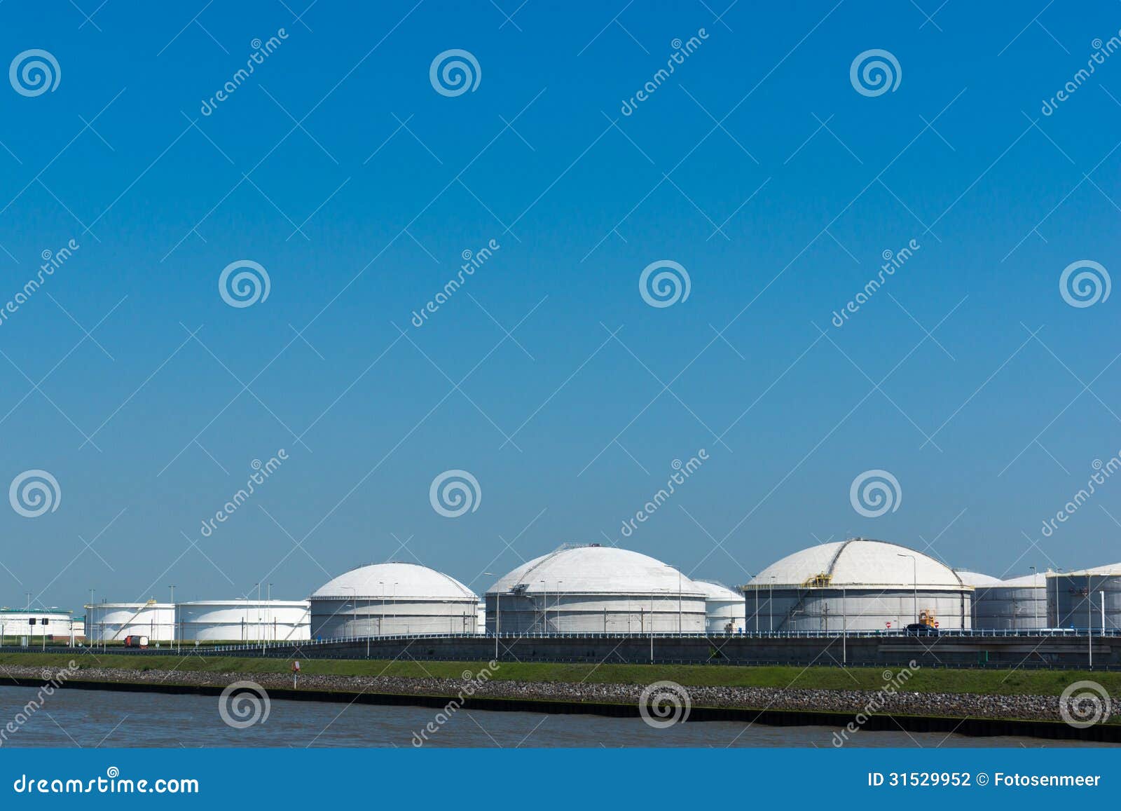 Oil terminal stock photo. Image of harbour, tank, store - 31529952