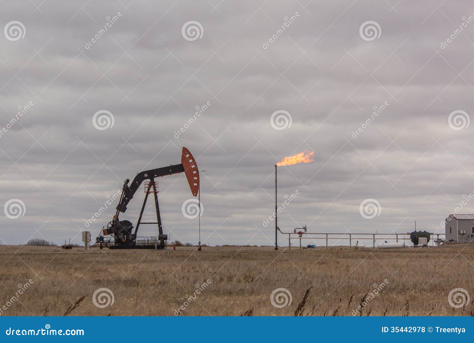 Oil well stock photo. Image of cloudy, industry, drilling - 35442978
