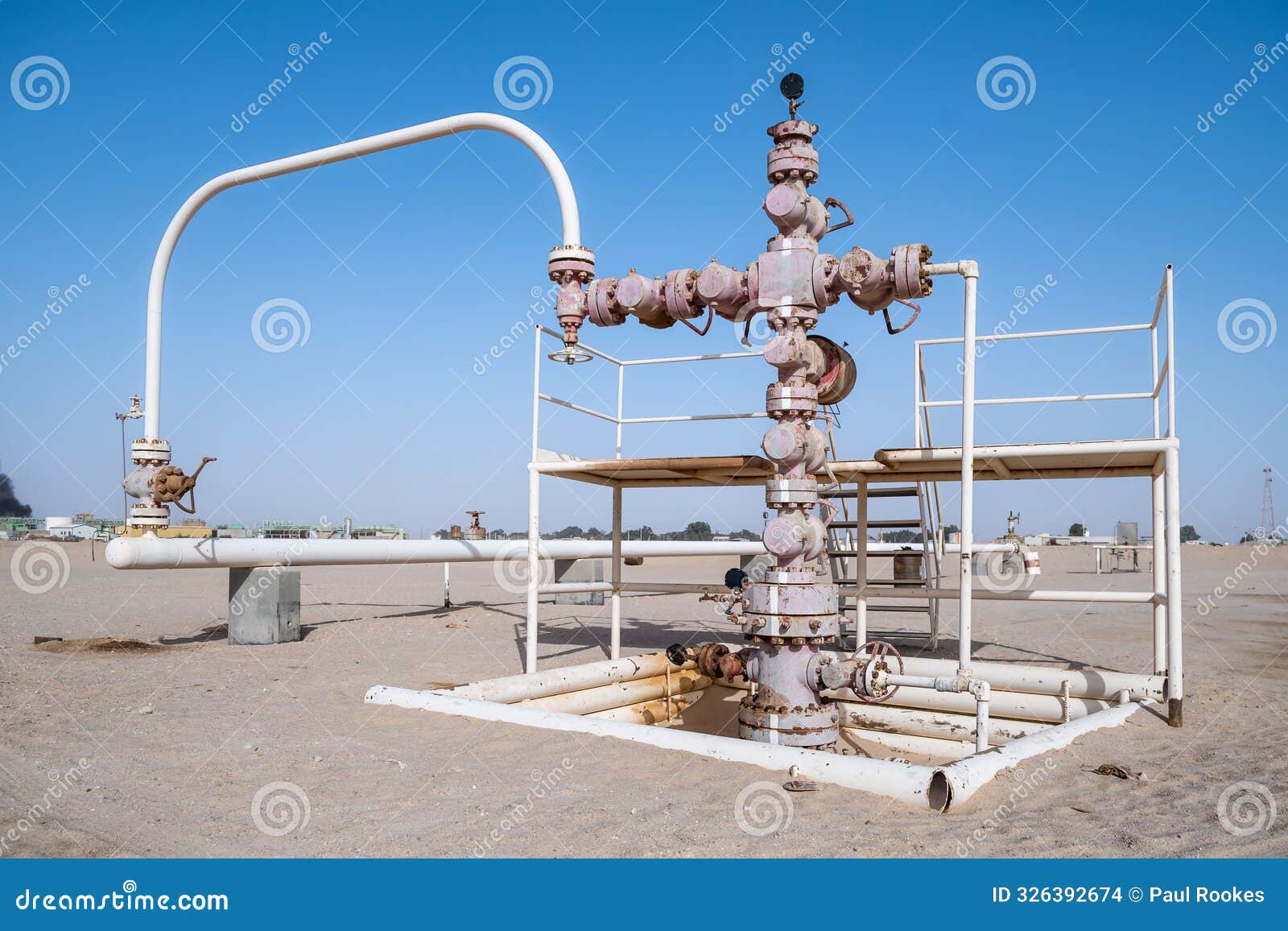 Oil Well in the Libyan Desert Stock Photo - Image of technology ...