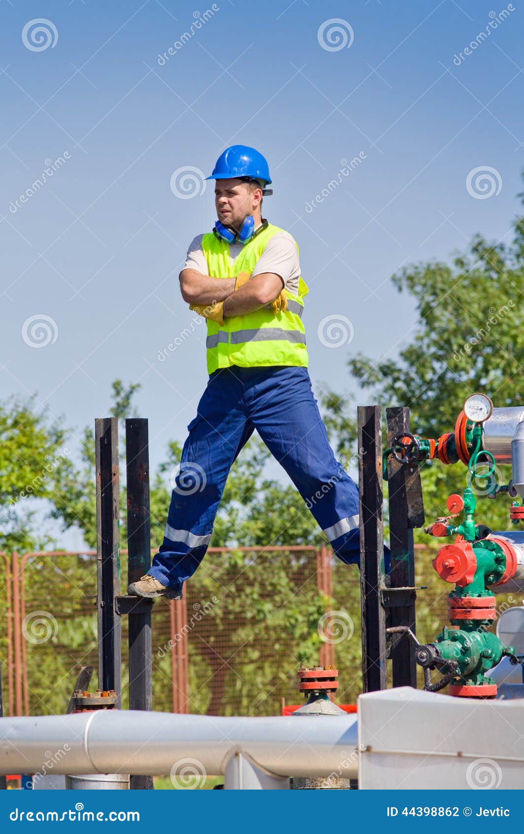Oil worker stock photo. Image of worker, male, occupation - 44398862