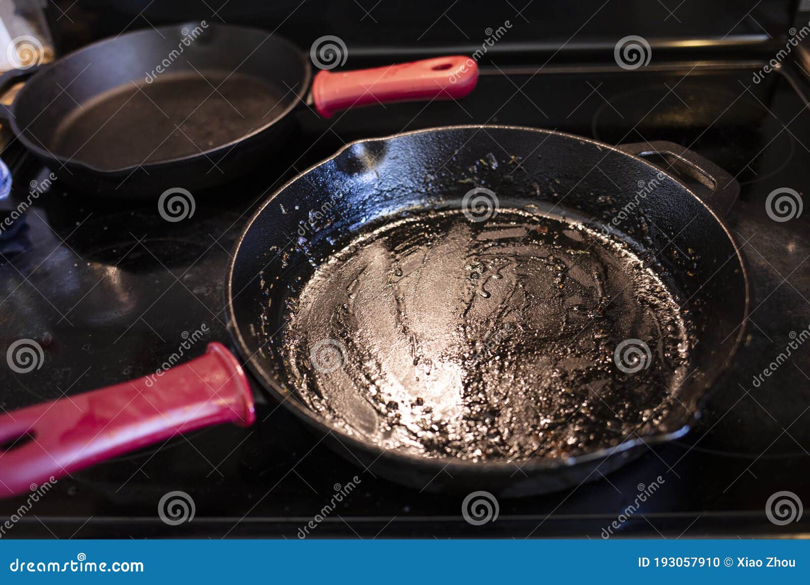 Oiled iron pan stock photo. Image of chef, iron, tasty - 193057910
