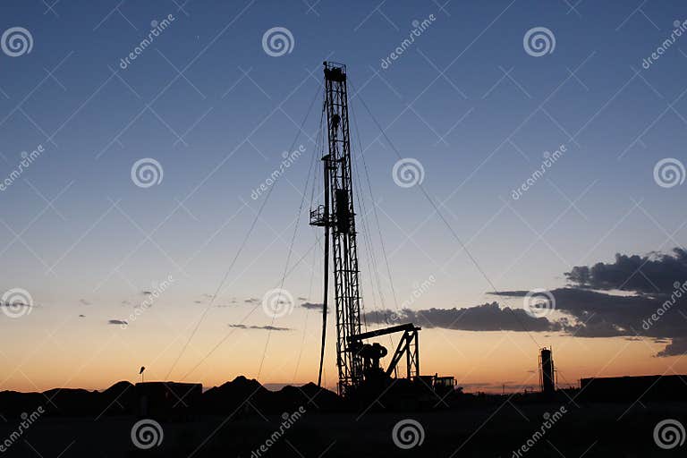 Texas pulling unit stock image. Image of pump, oilfield - 159090303