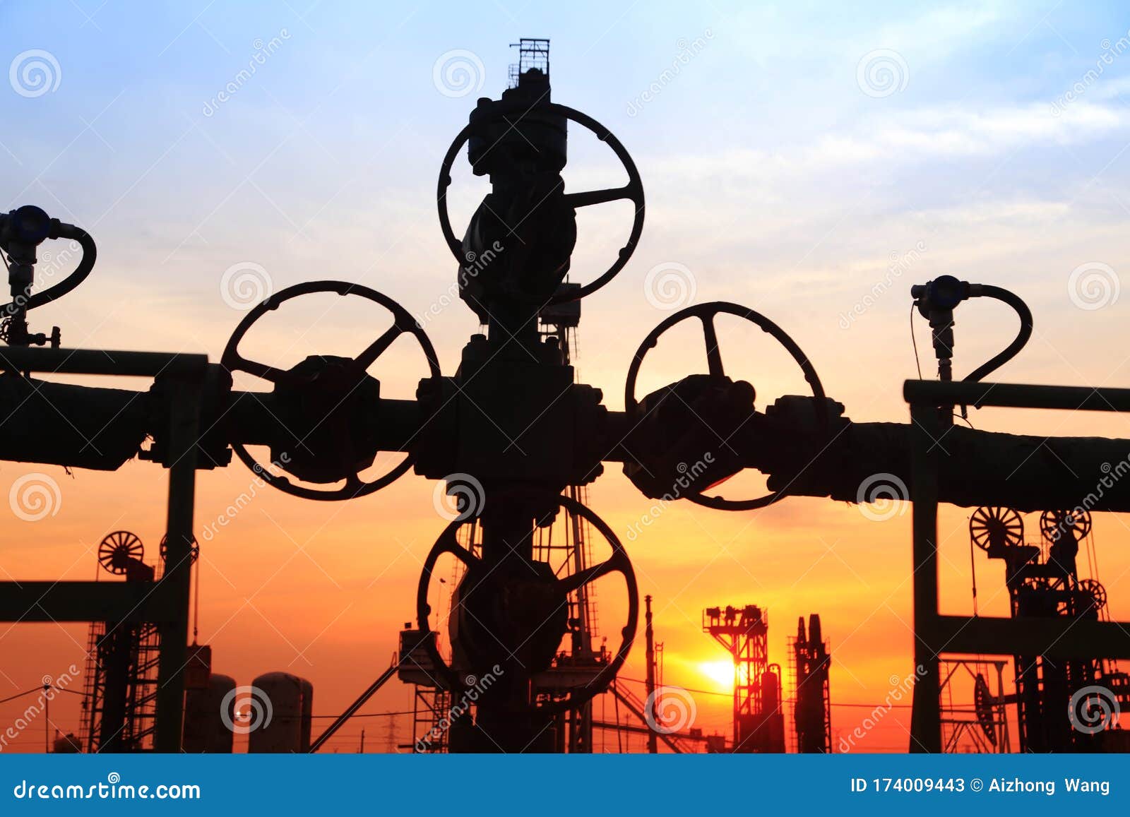 Oilfield Pipeline Silhouette Stock Image - Image of dusk, petroleum ...
