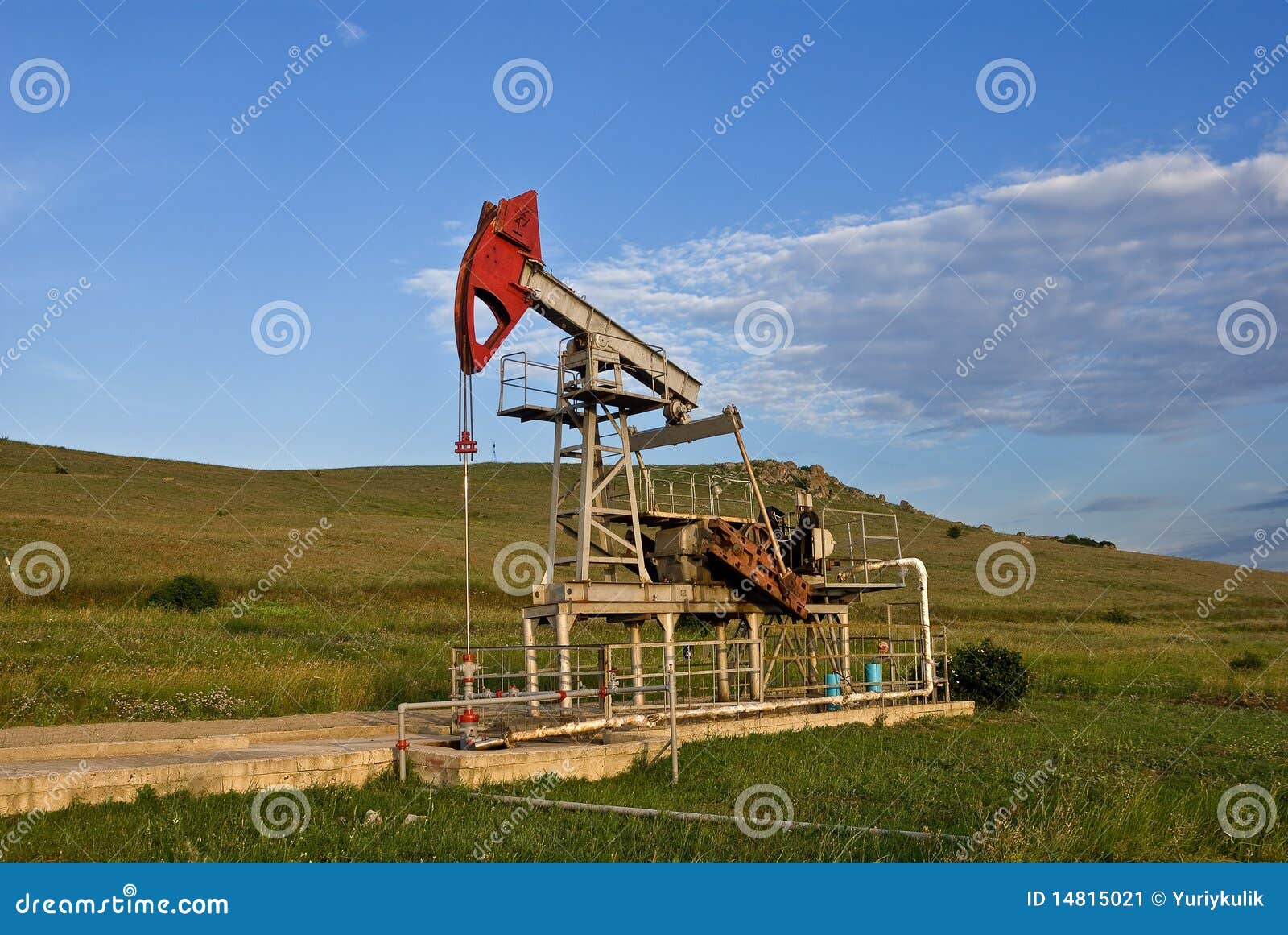 Oilwell in a fields stock image. Image of fuel, prairie - 14815021
