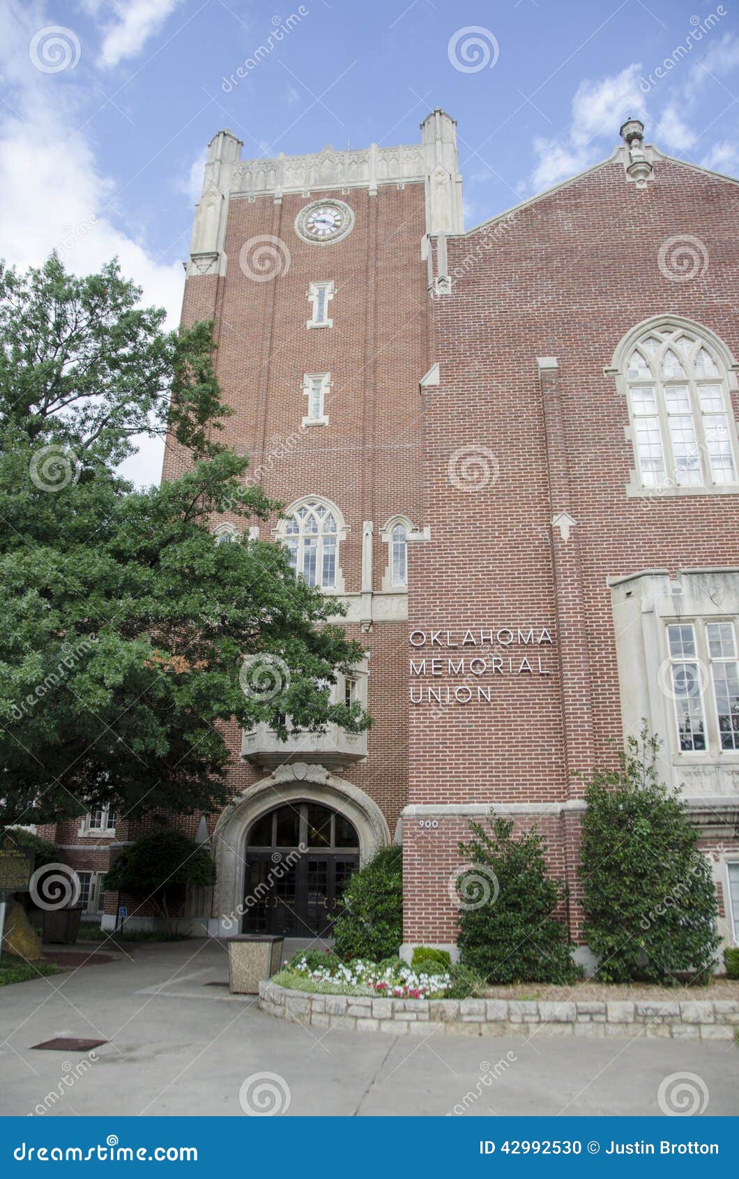 Oklahoma Memorial Union editorial image. Image of union - 42992530