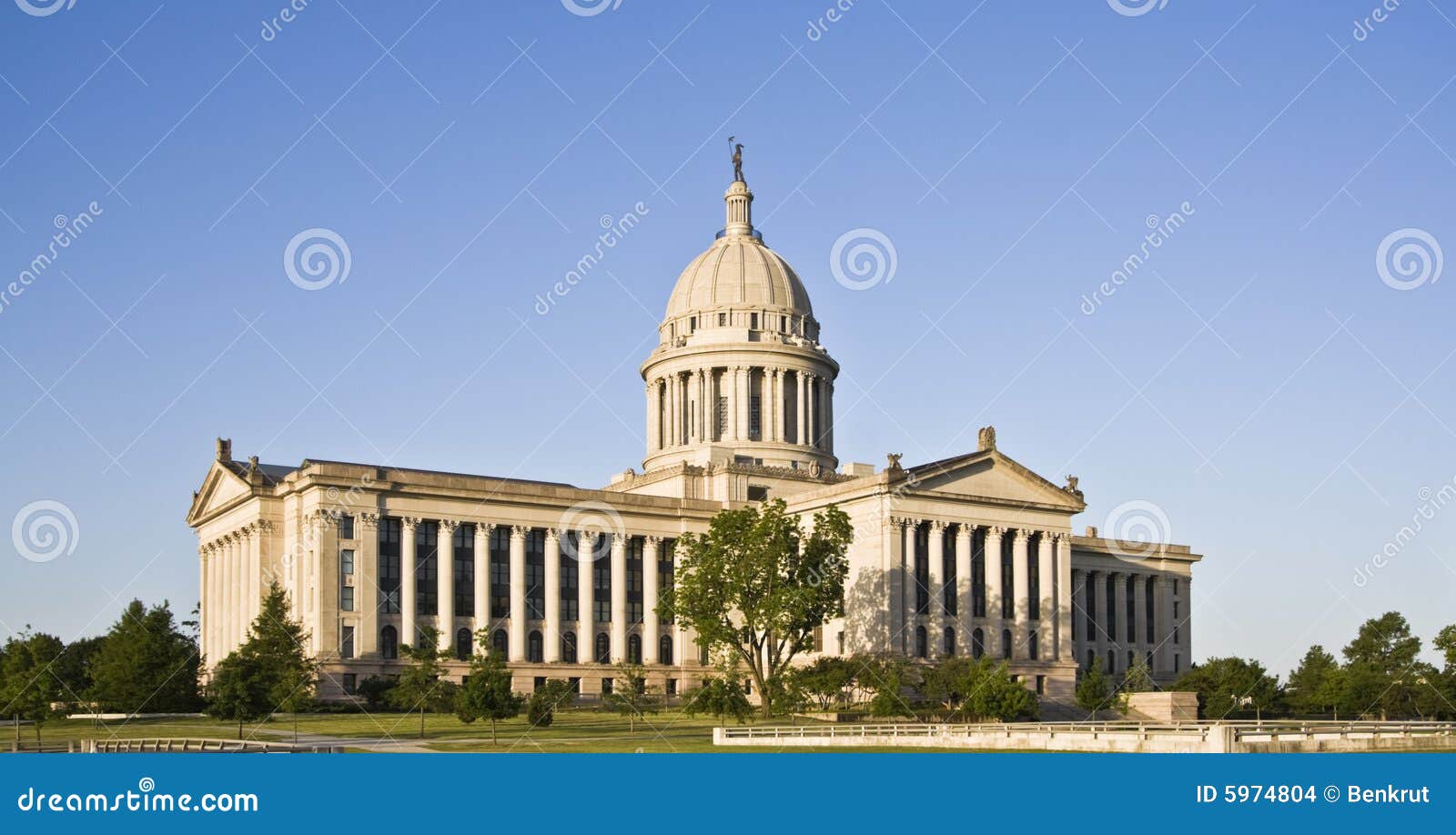 Oklahoma - State Capitol stock photo. Image of city, people - 5974804