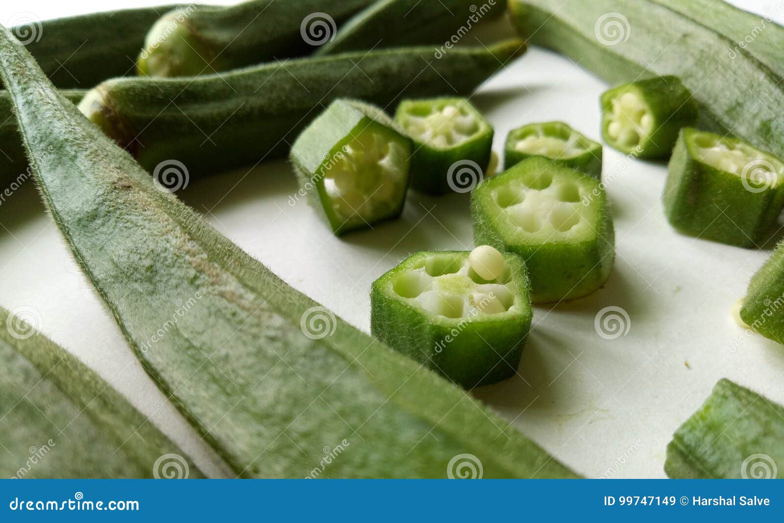 Okra imagen de archivo. Imagen de cubo, alimenticio, dedo - 99747149