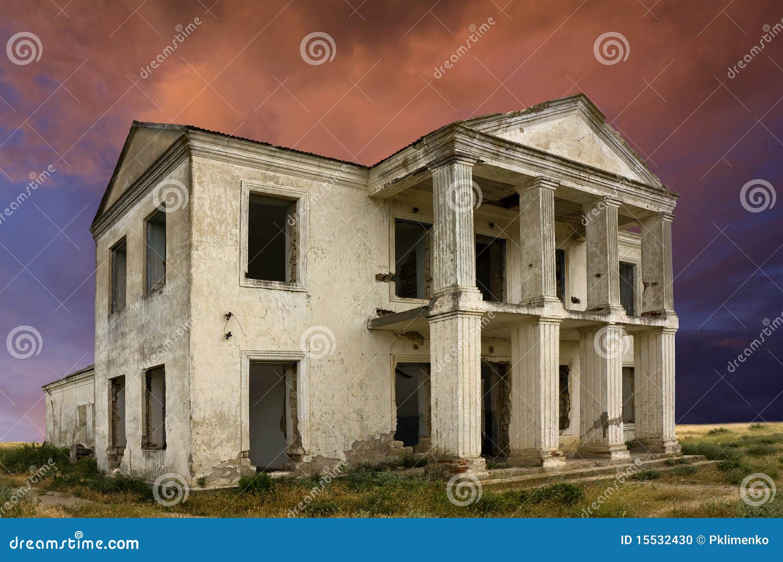 Old abandened house stock photo. Image of grunge, paint - 15532430