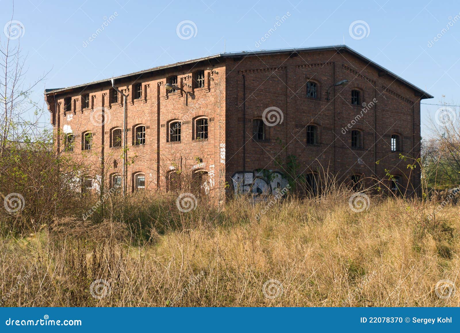The Old and Abandoned Building. Stock Photo - Image of urban, desolate ...