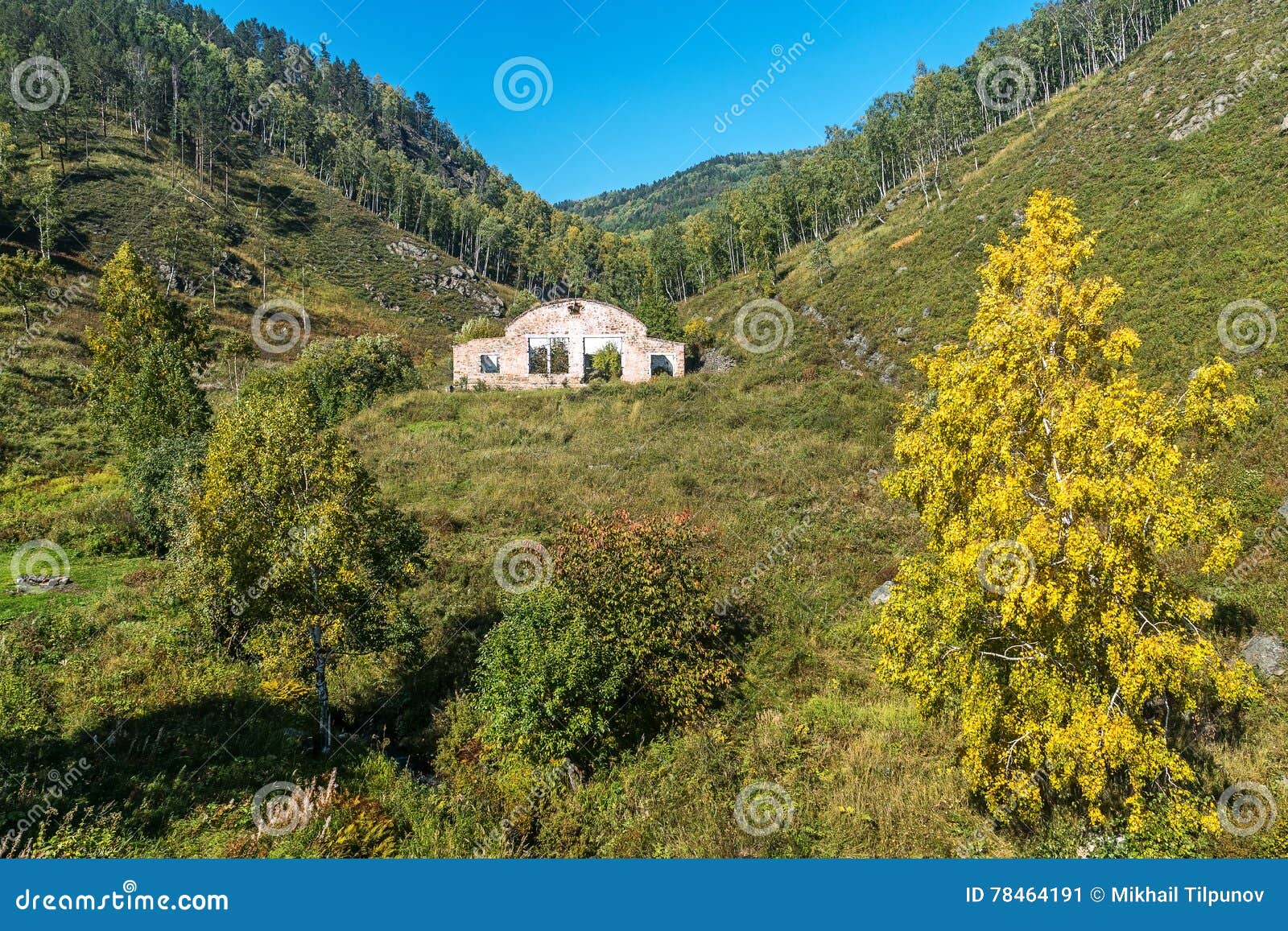 Old Abandoned Building on the Circum-Baikal Railway Stock Image - Image ...