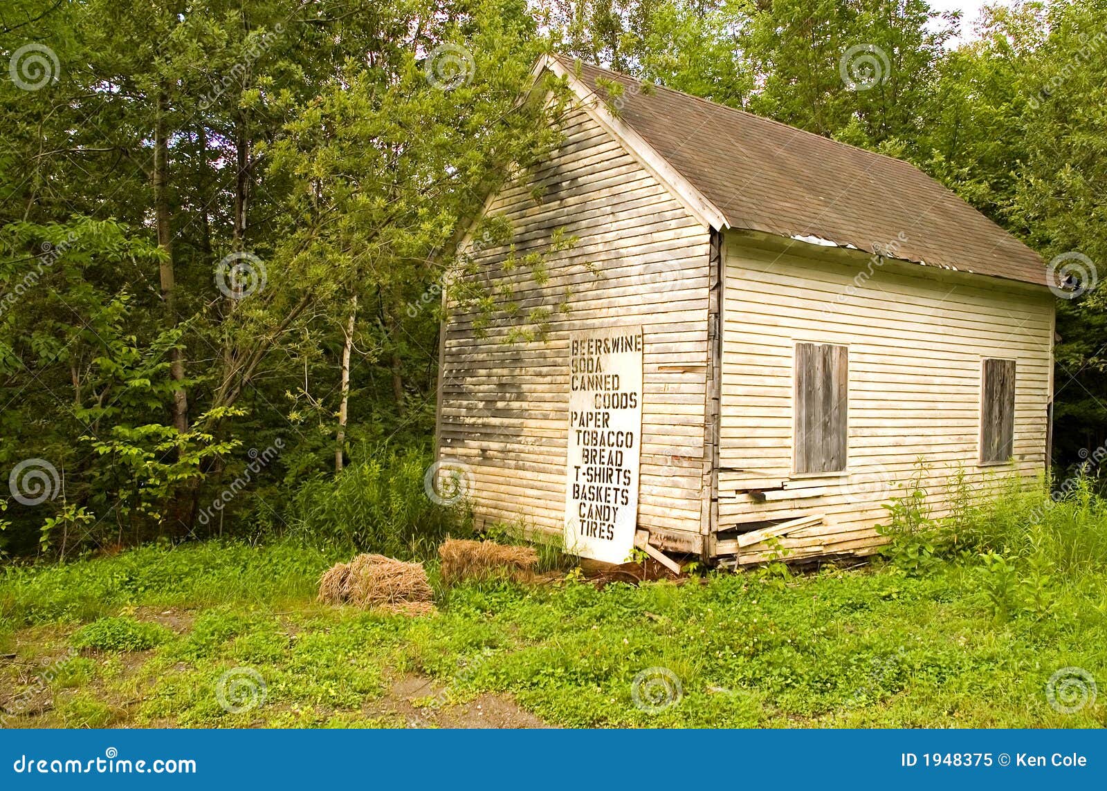 295 Old Rundown Store Photos - Free & Royalty-Free Stock Photos from ...