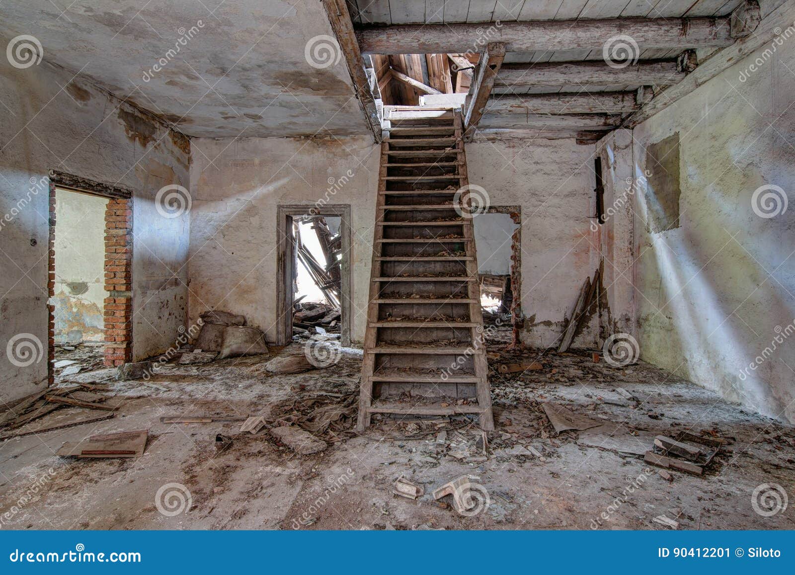 Old Abandoned and Crumbling Building Stock Image - Image of derelict ...