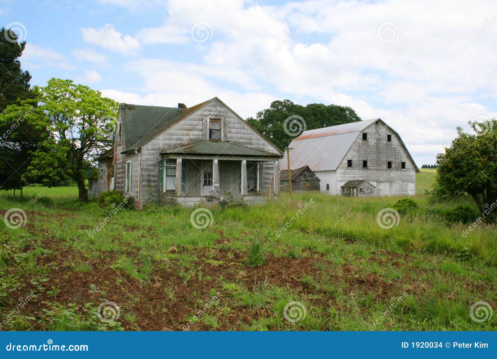 Abandoned Farm House Royalty-Free Stock Photography | CartoonDealer.com ...