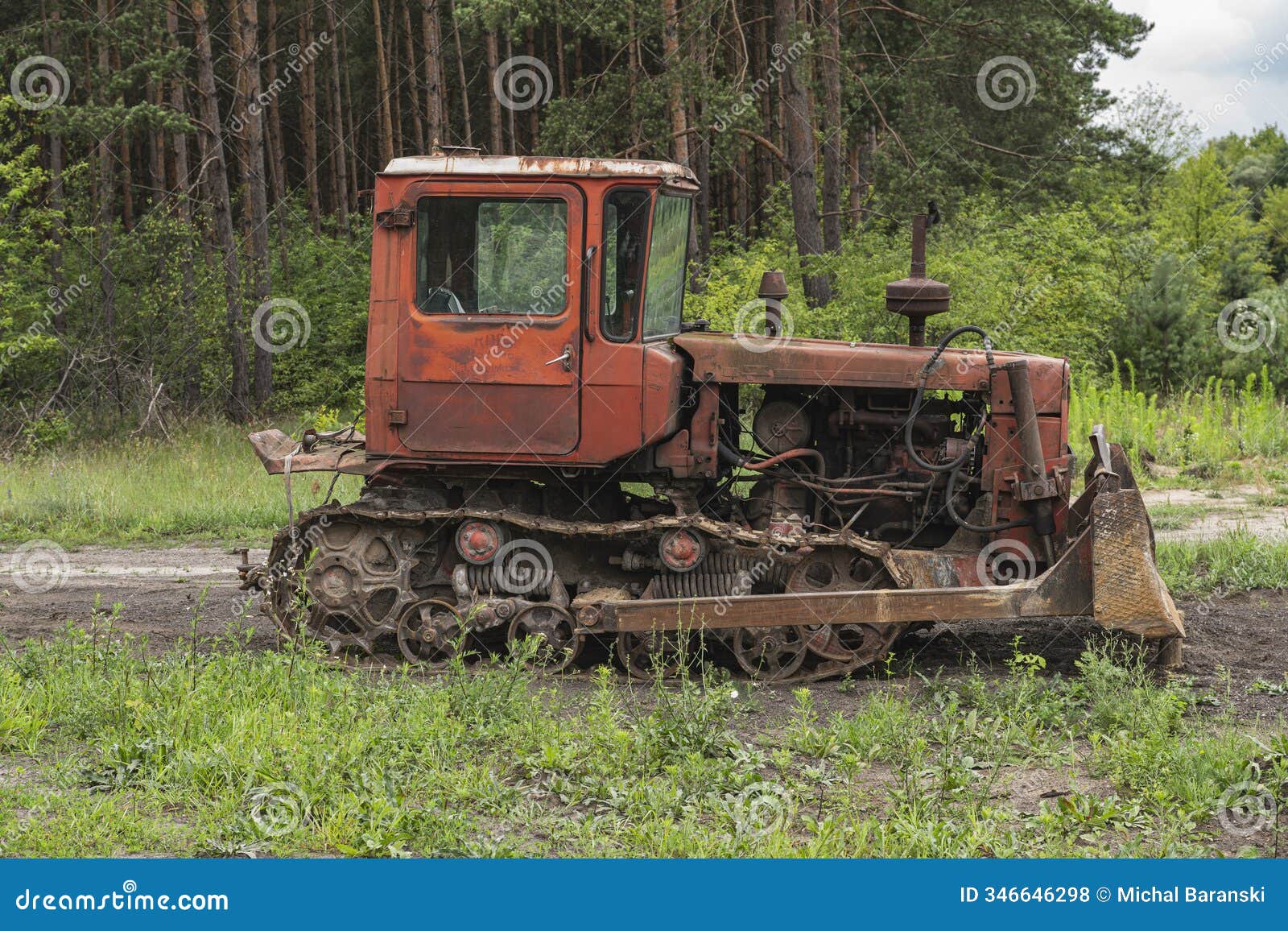 Old and Abandoned Heavy Construction Equipment Stock Photo - Image of ...