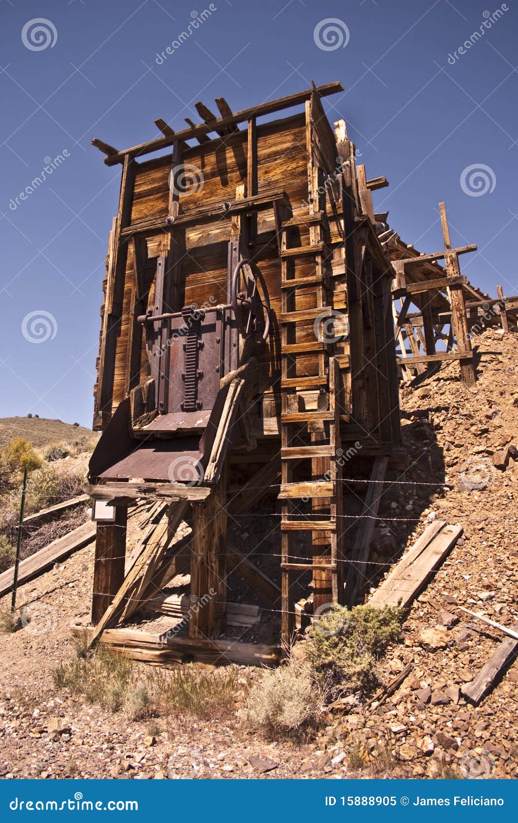 Old Abandoned Mine stock image. Image of industrial, vintage - 15888905
