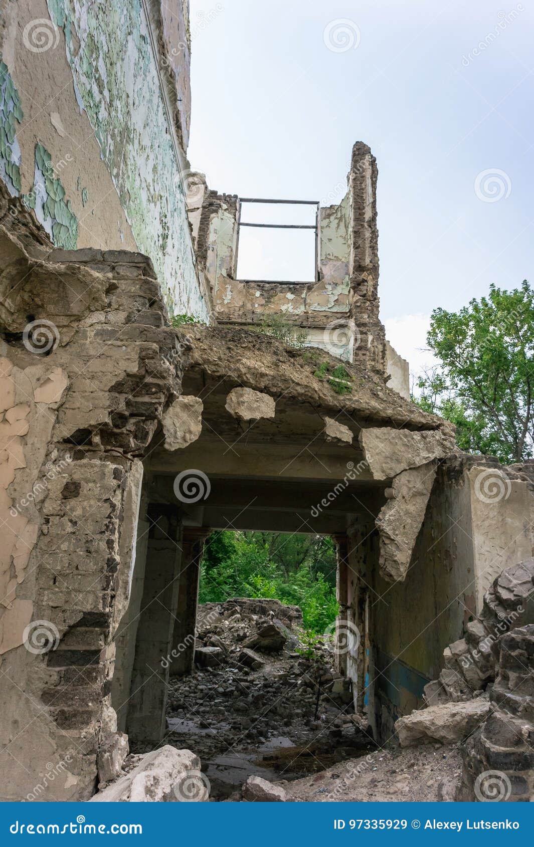 Old Abandoned Overgrown School Building Stock Image - Image of facade ...