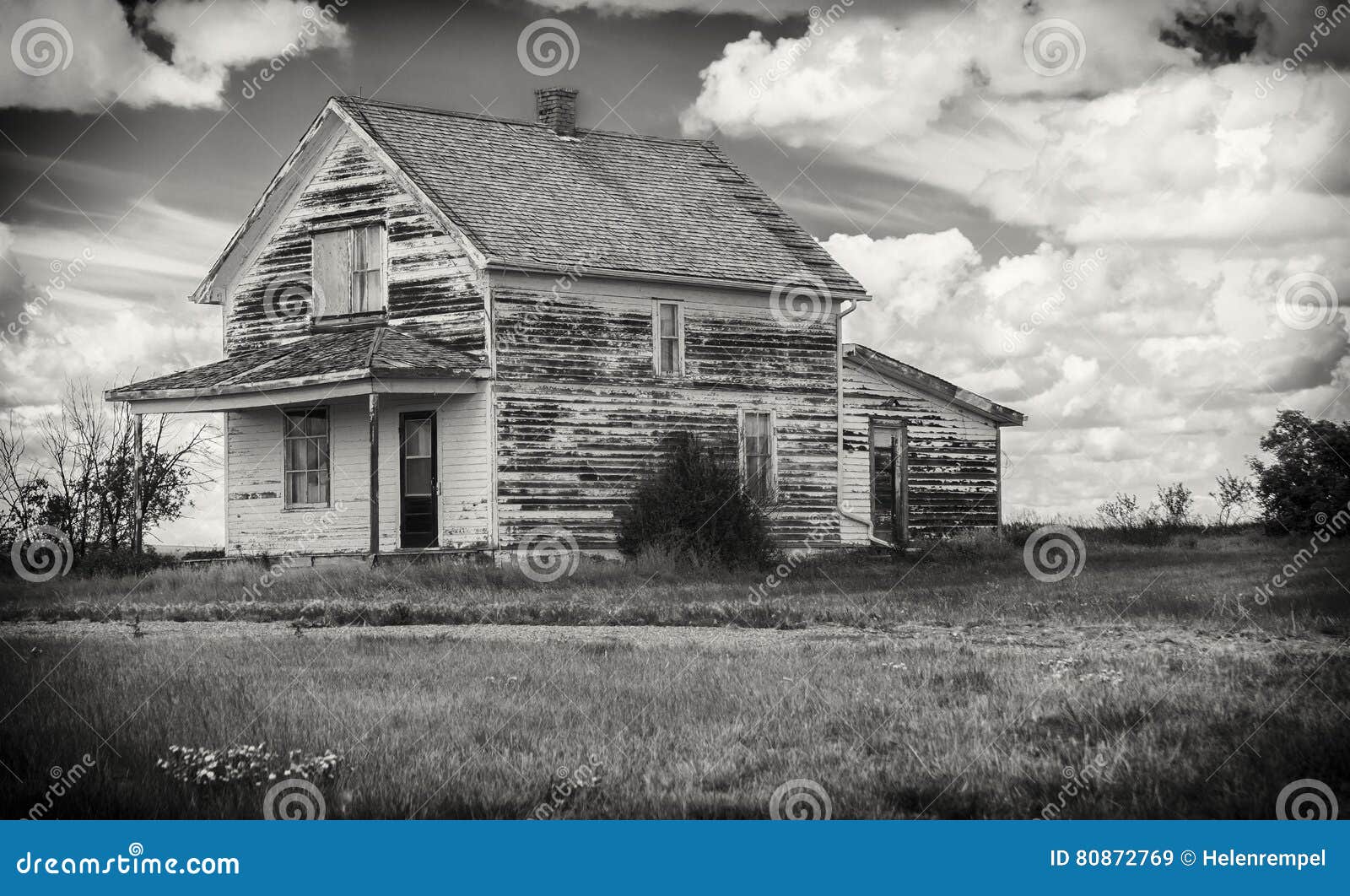 Old Abandoned Run Down House with Peeling Paint. Stock Image - Image of ...