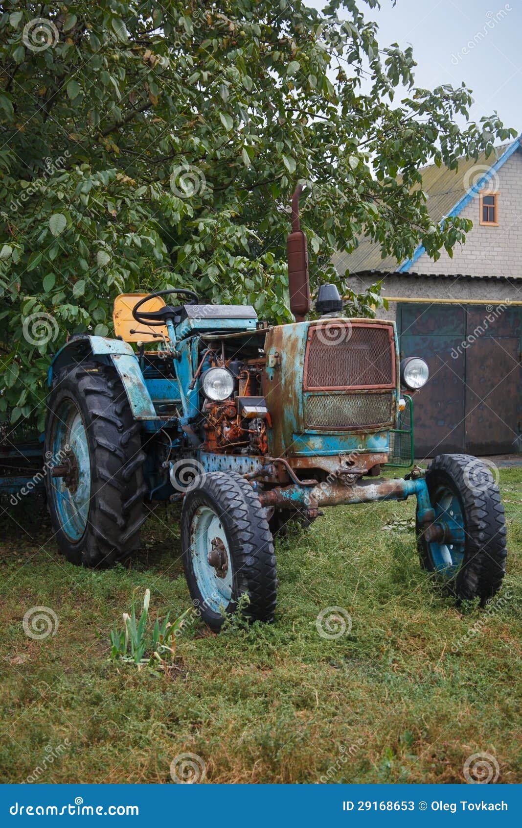 Old Abandoned Rusty Tractor Stock Image - Image of obsolete, tool: 29168653
