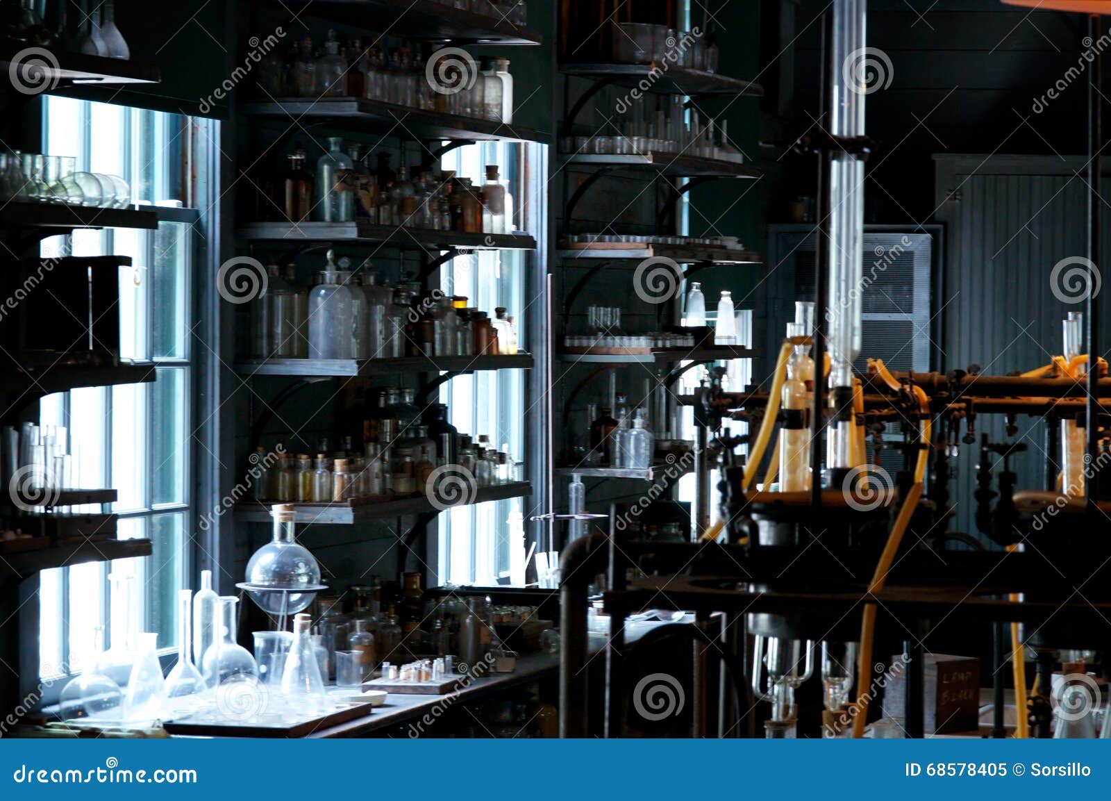Old Abandoned Science Laboratory Stock Image - Image of beakers, relic ...