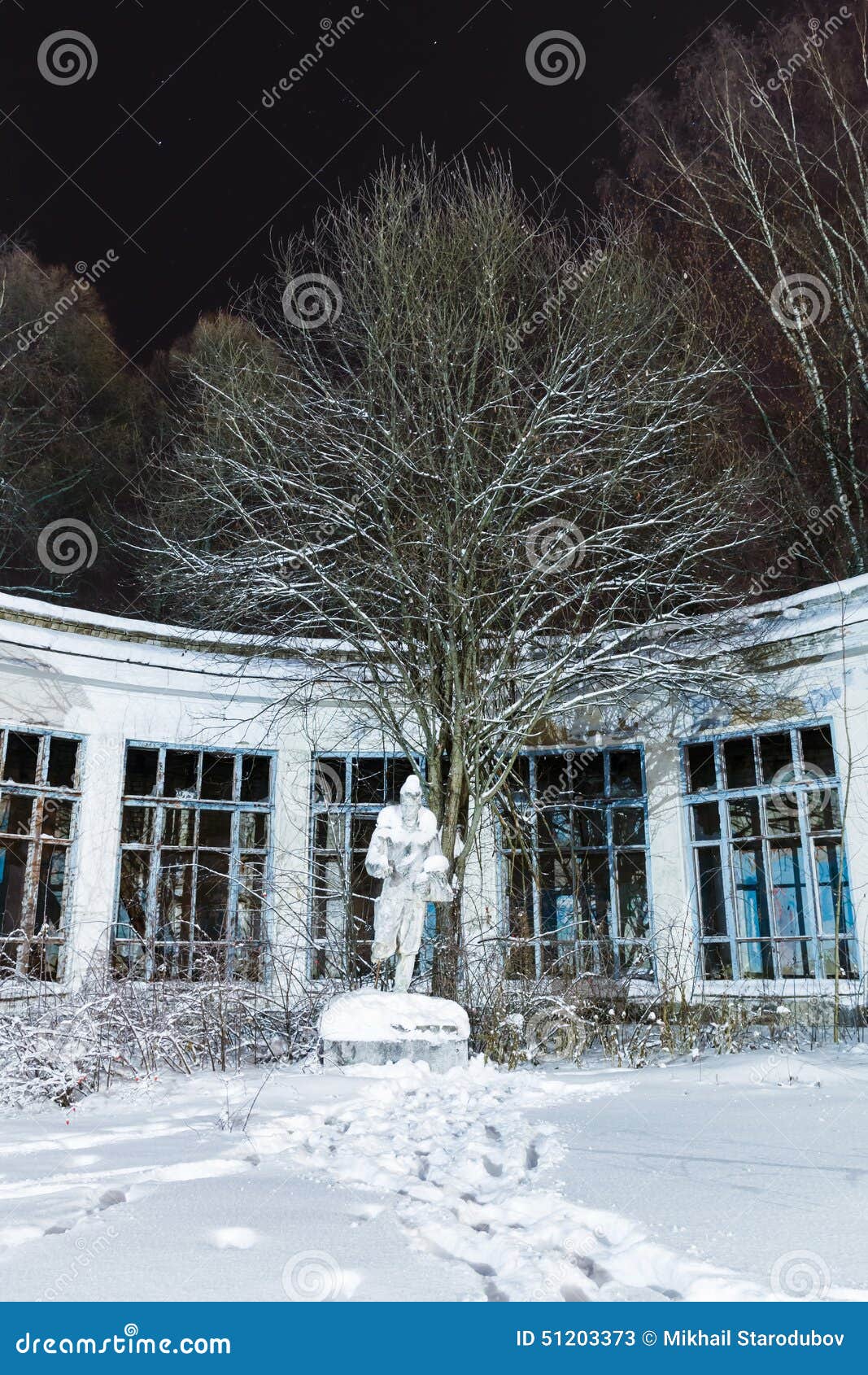 Old Abandoned Soviet Statue and Building Stock Image - Image of square ...