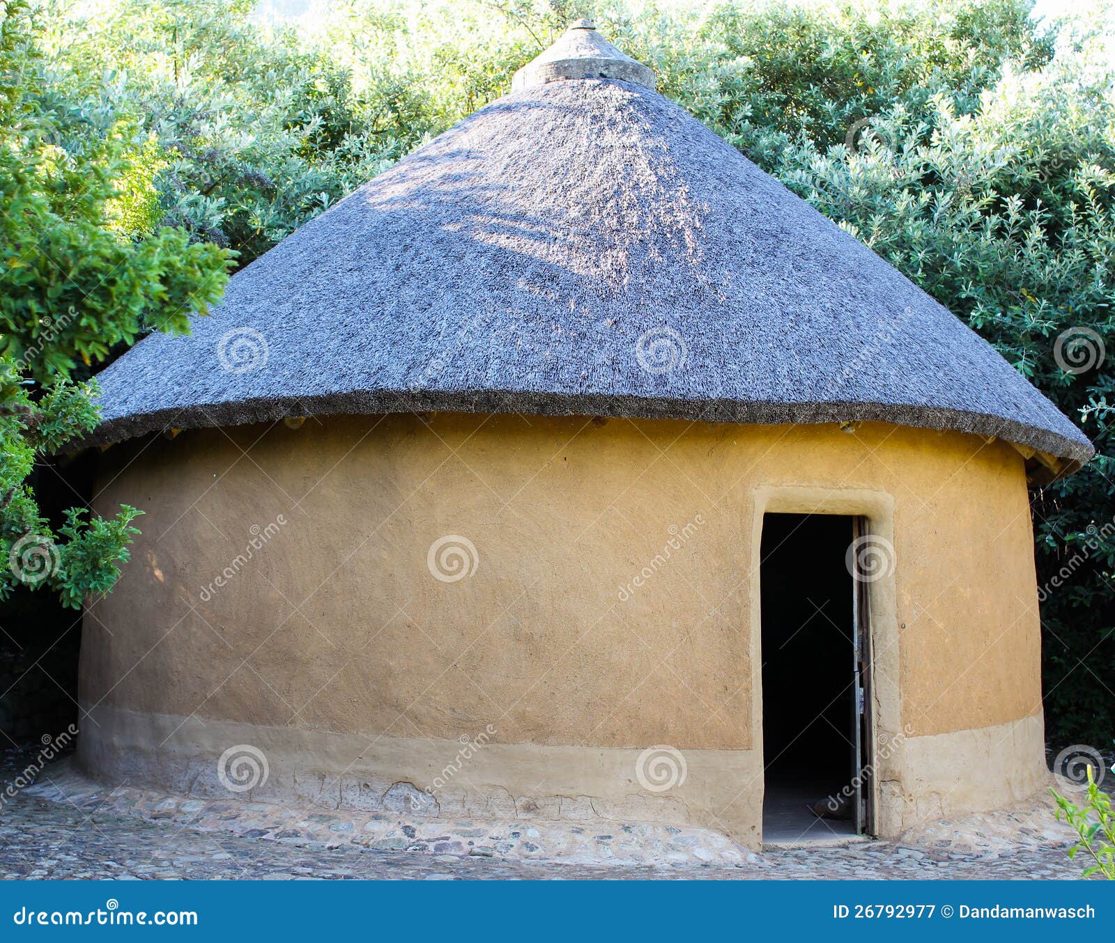 Old African Traditional Hut Stock Image - Image of leaf, cottage: 26792977
