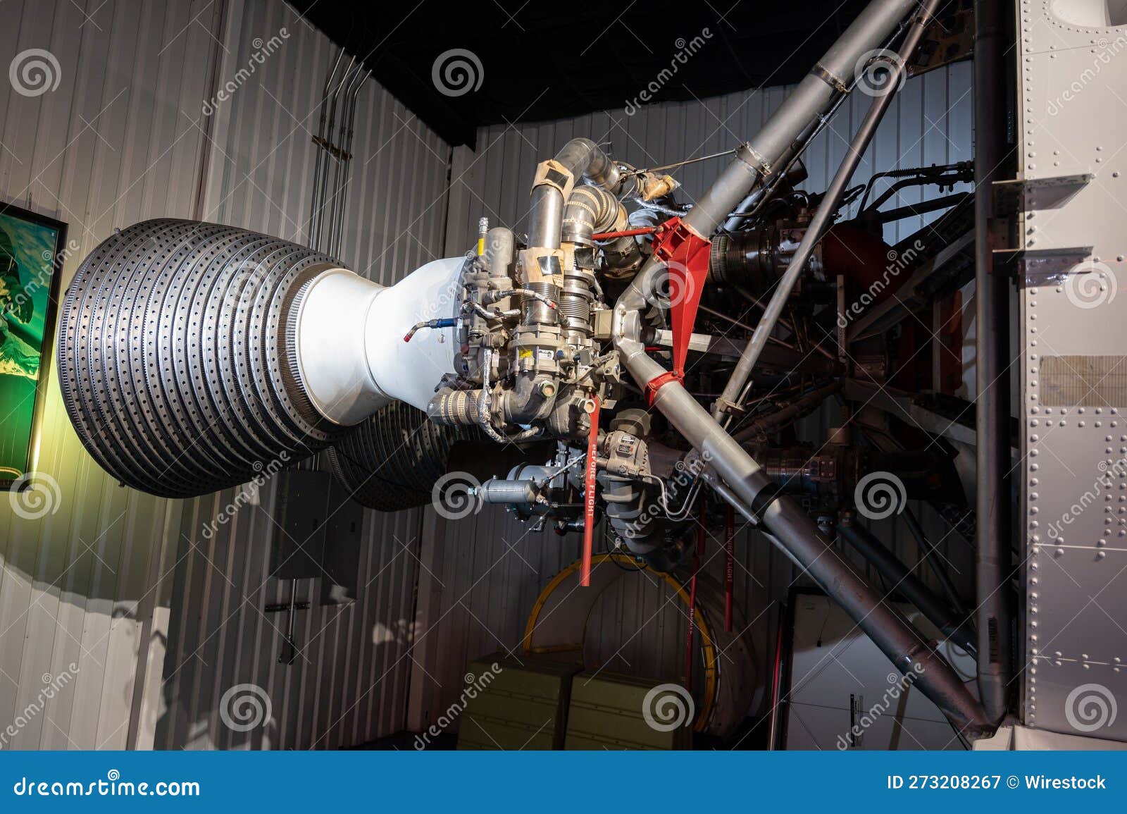 An Old Aircraft Engine in a Museum Editorial Photography - Image of ...