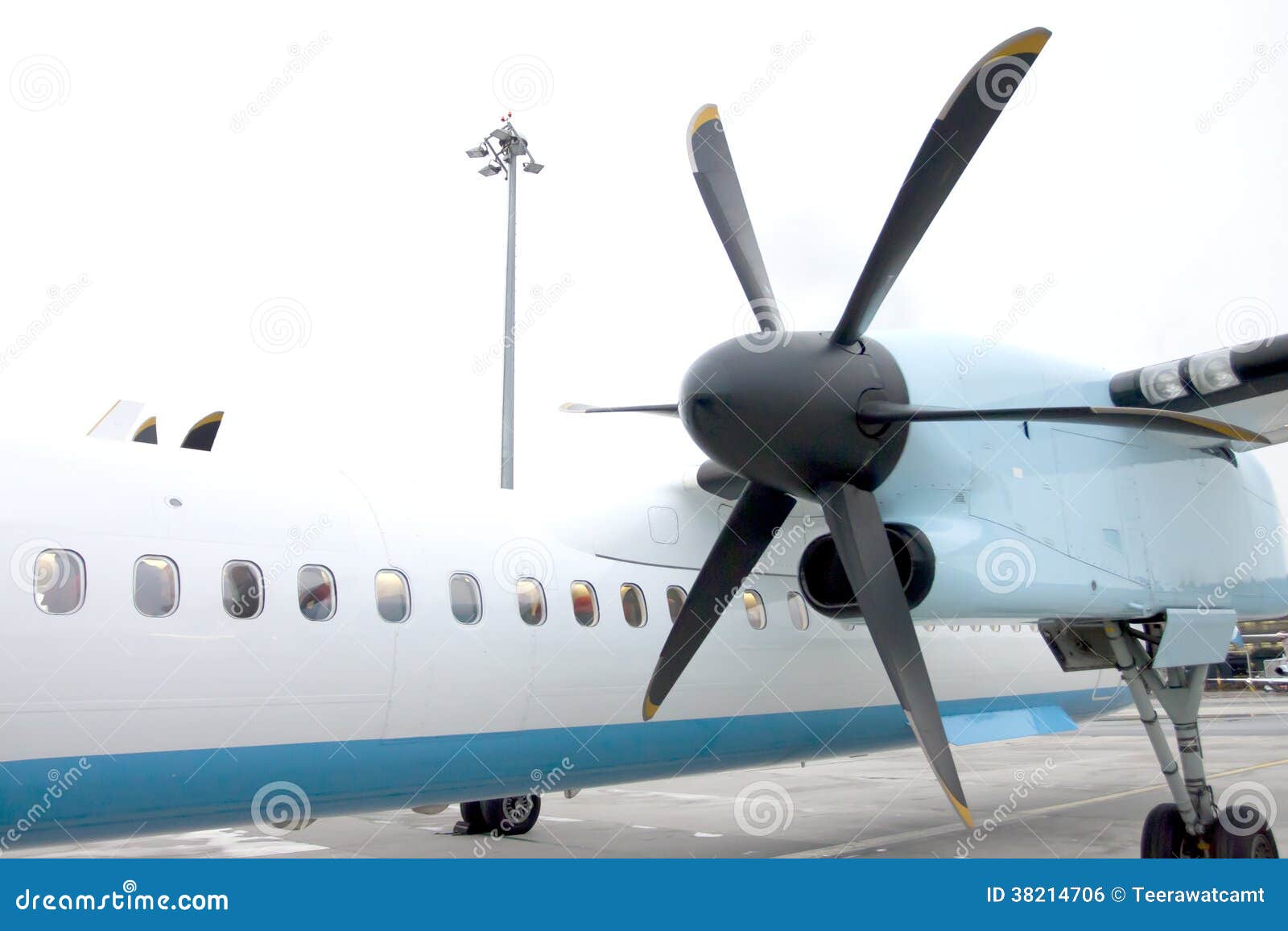 Old Airplane Cylinder Radial Engine. Editorial Photo - Image of ...