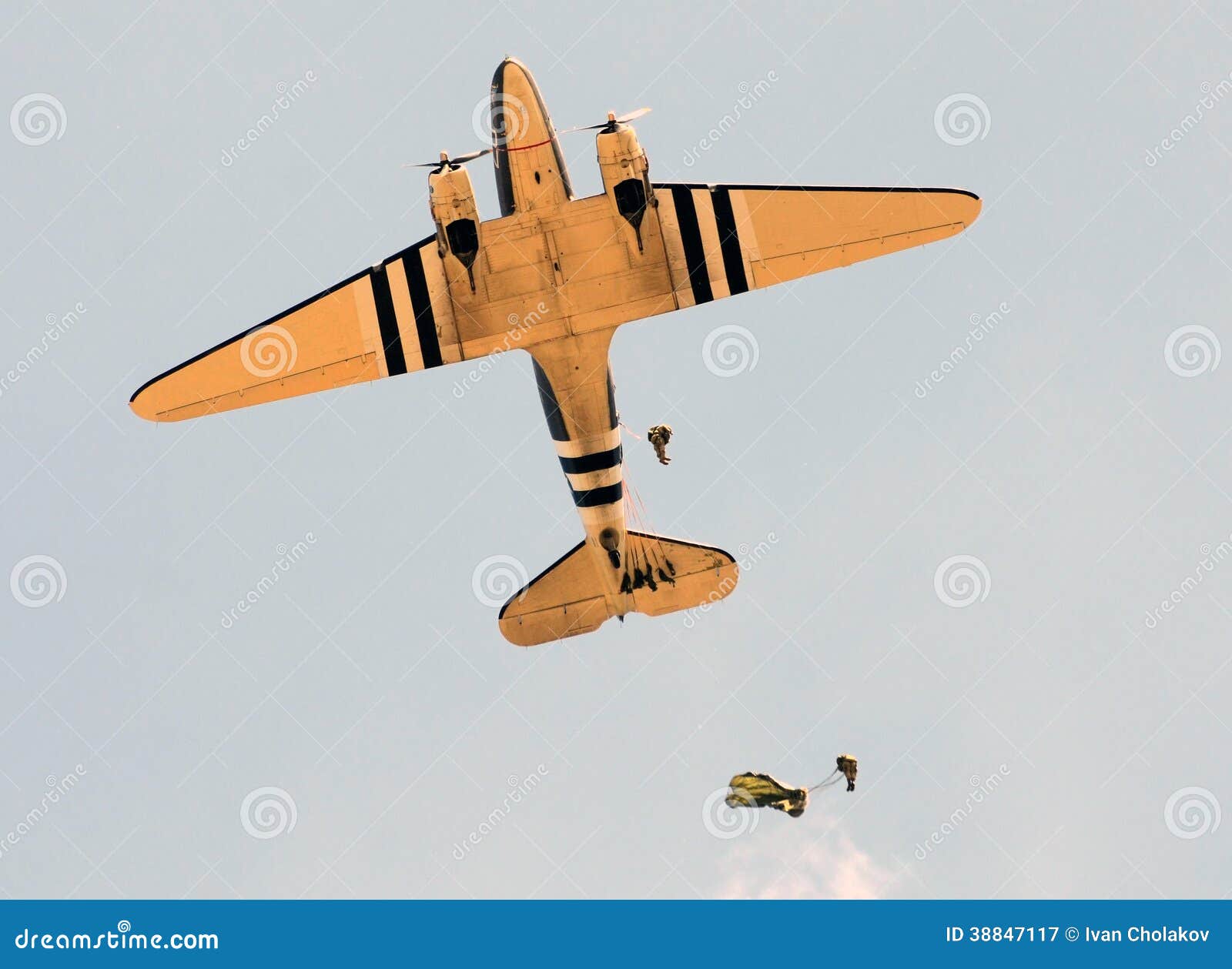 Old Airplane Dropping Troops Stock Image - Image of historic, world ...