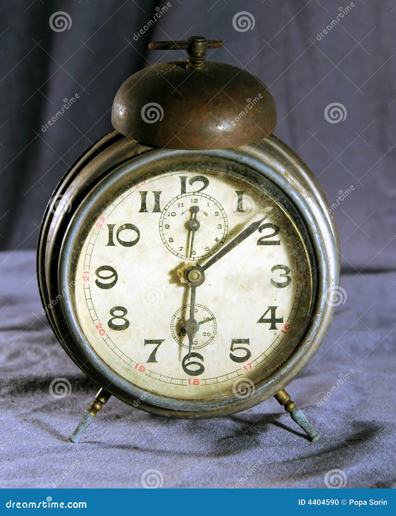 Old alarm clock stock photo. Image of lion, minute, alarm - 4404590