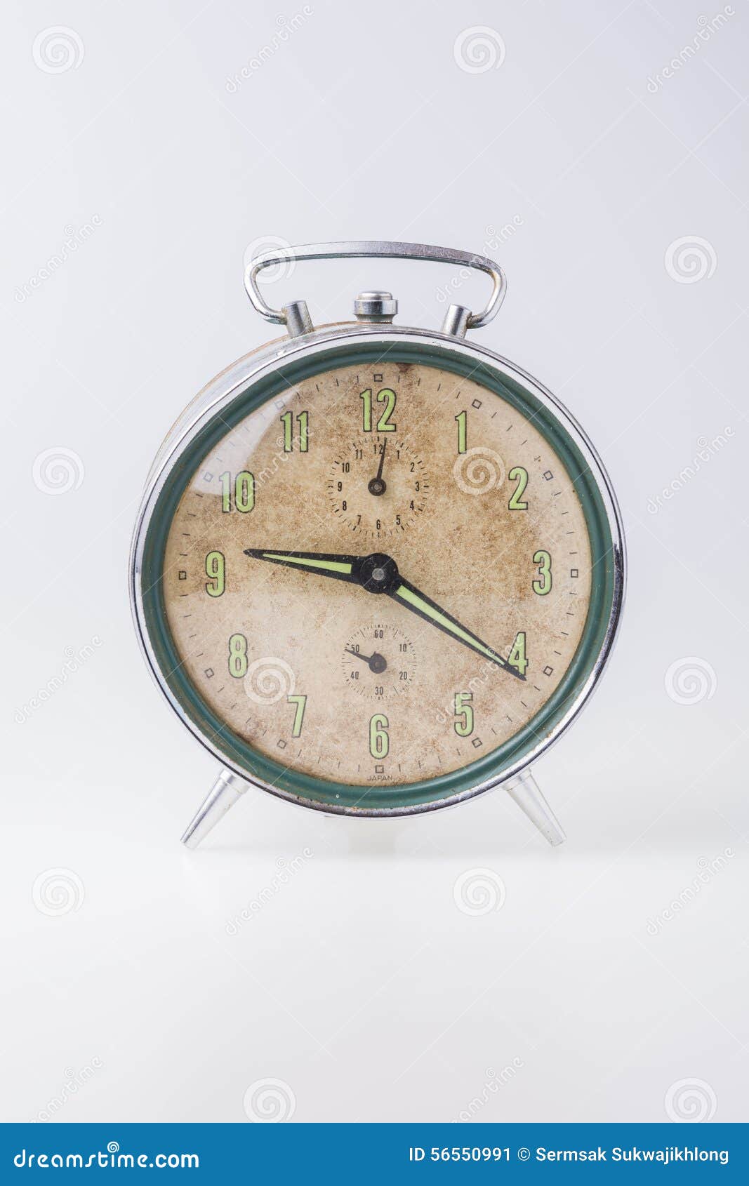 Old alarm clock stock image. Image of countdown, object - 56550991
