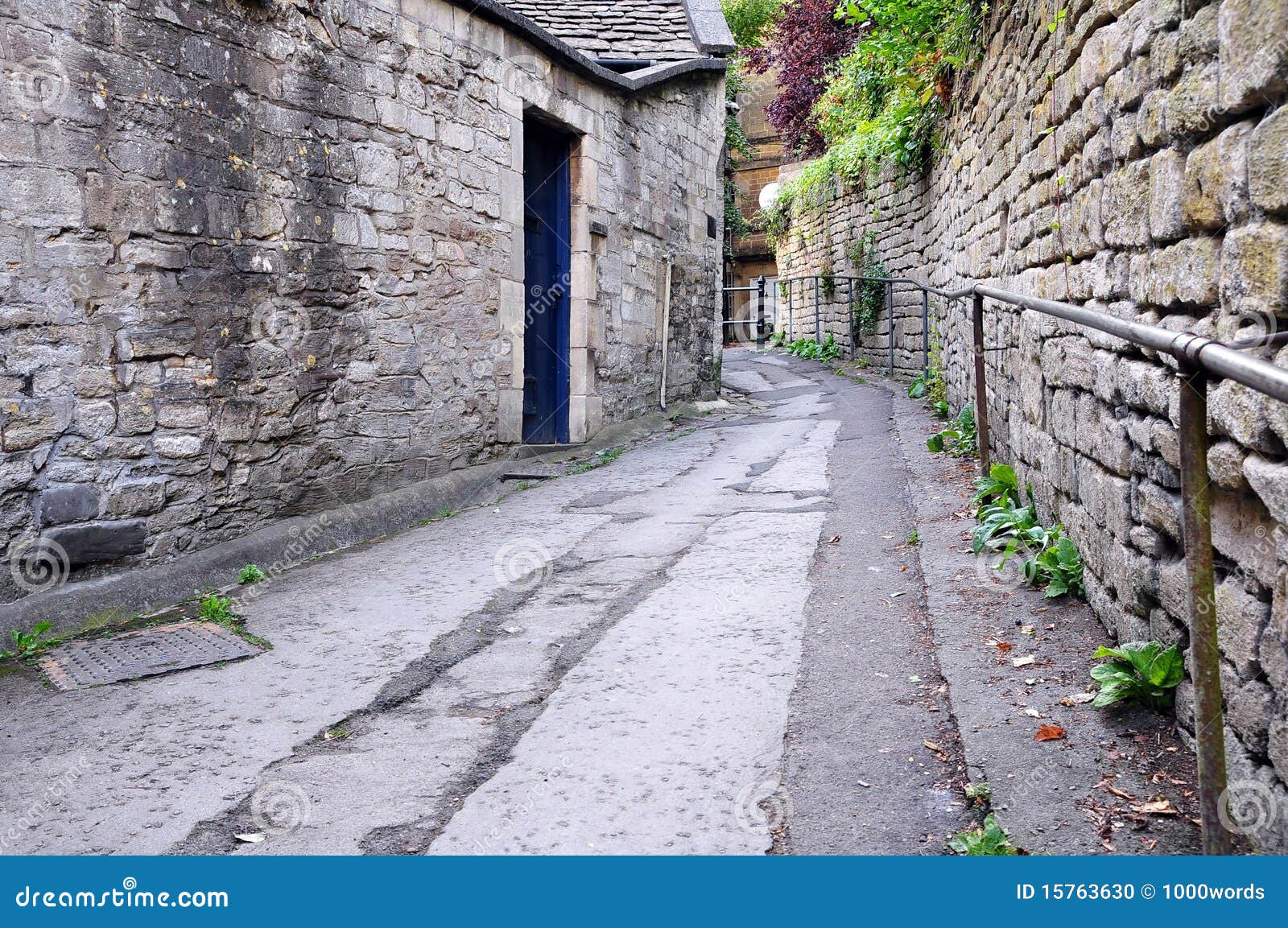 Old Alley stock photo. Image of door, color, dangerous - 15763630