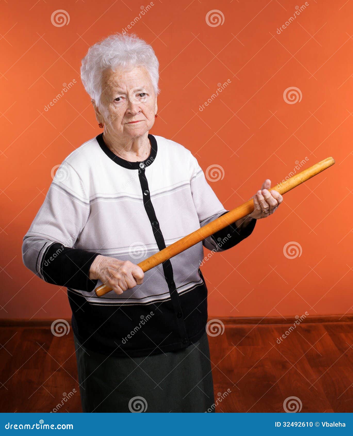 Old Angry Woman Threatening Rolling Pin Stock Photos - Download 12 ...