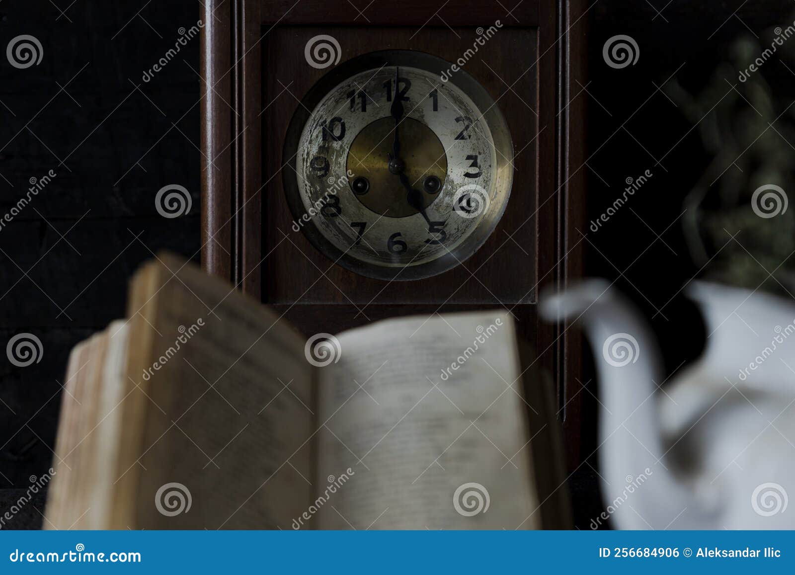 Old Antique Clock. Symbol of Passing Time Stock Photo - Image of analog ...