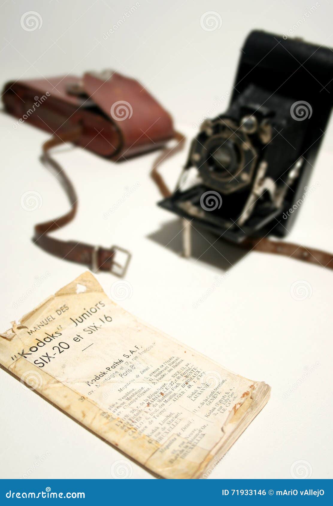 Antique Folding Camera Stock Photo | CartoonDealer.com #51589170