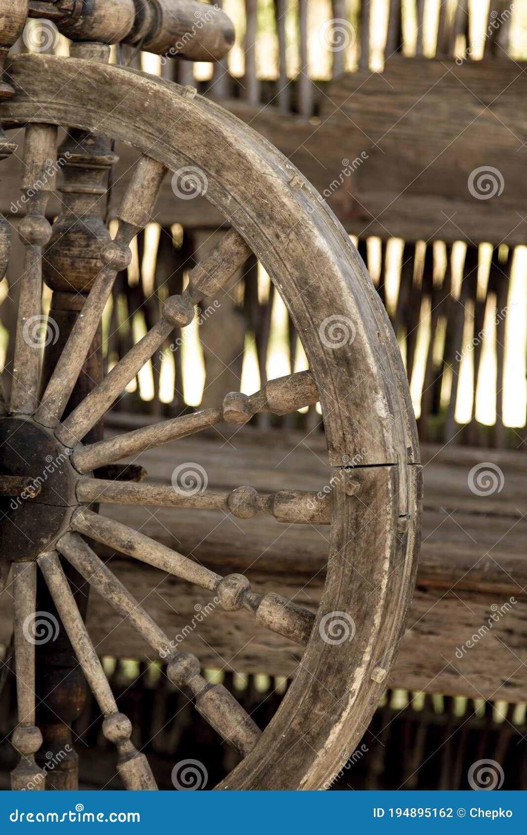 Antique Spinning Machine Stock Photo | CartoonDealer.com #2474172