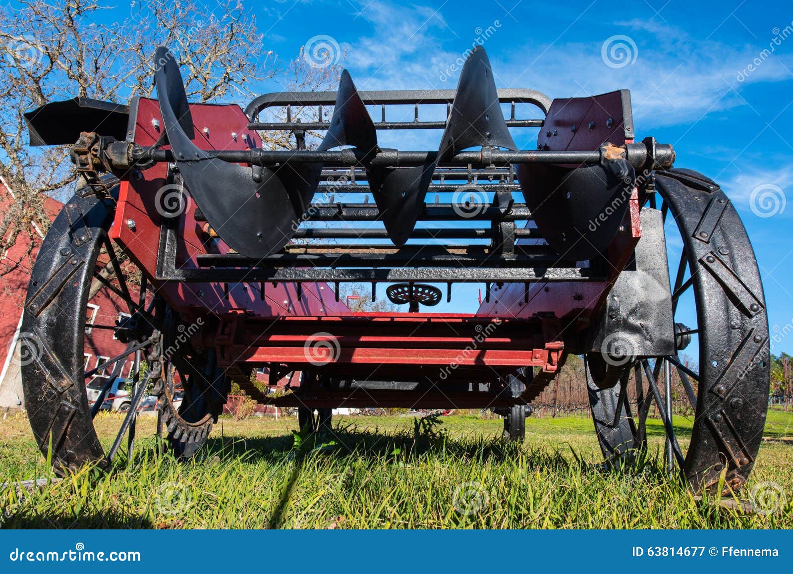Old Antique Tractor Stands in Grass Field Stock Image - Image of ...