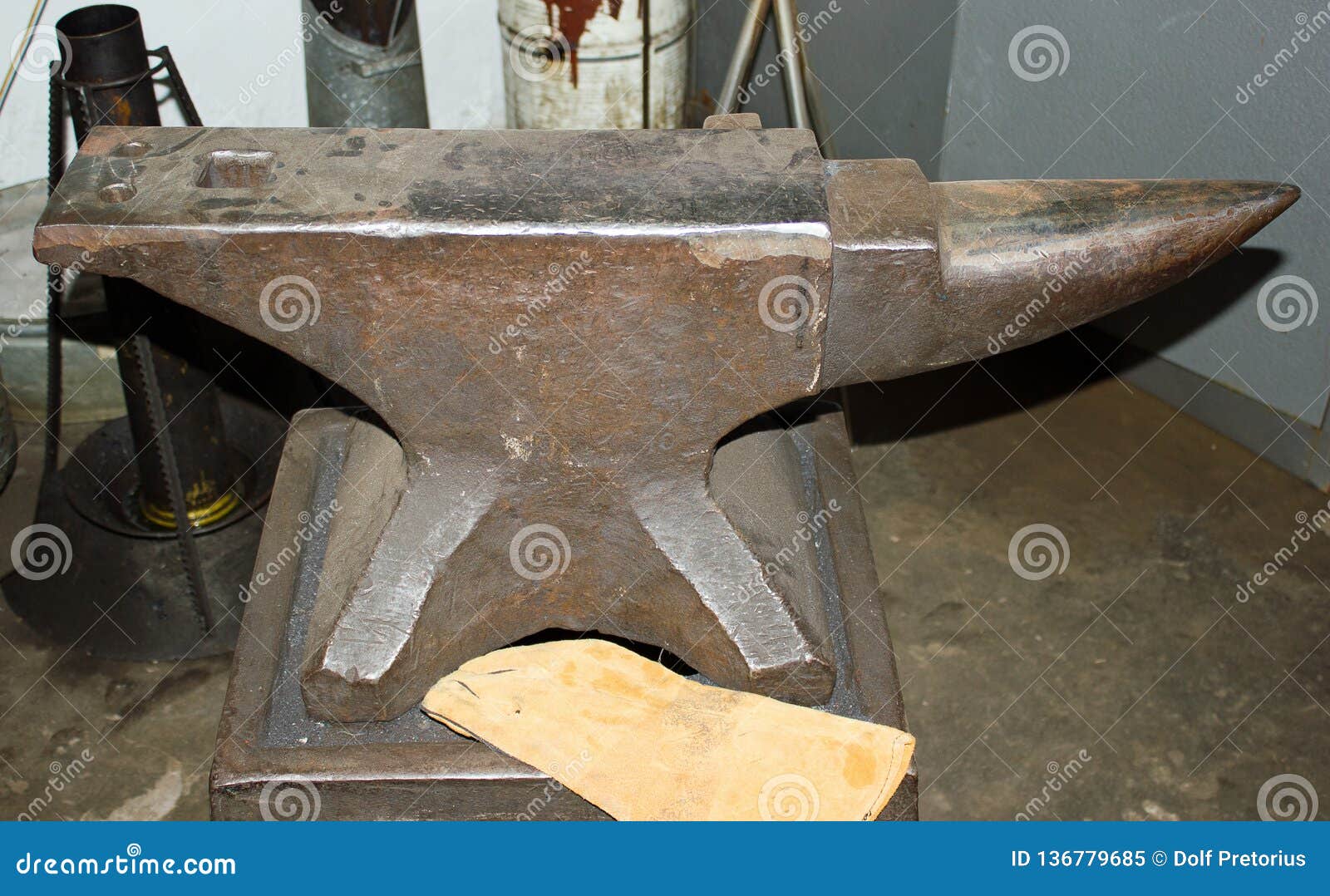 Big Iron Anvil Used in Ironmongering Stock Image - Image of used ...