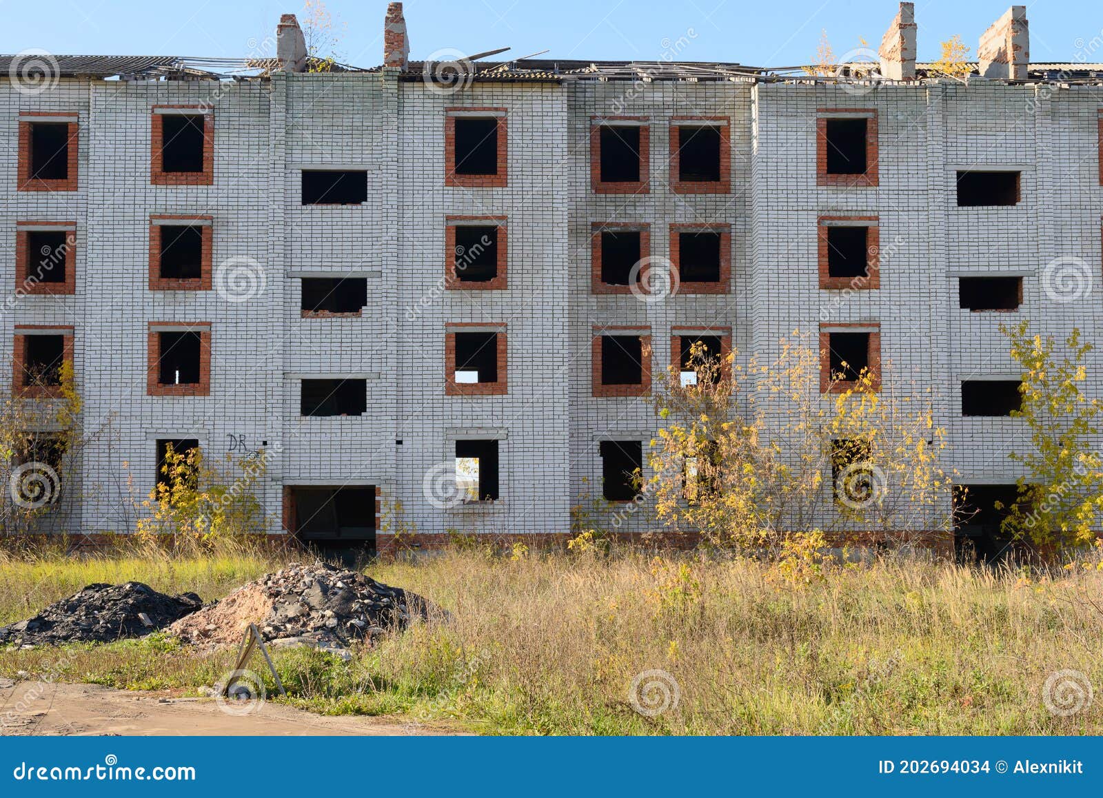 Old Building With A Collapsing Brick Facade Royalty-Free Stock Photo ...