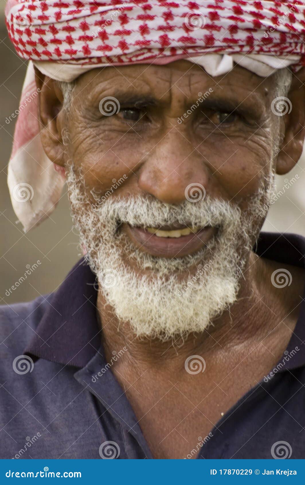 Old arabian beduin editorial stock image. Image of east - 17870229