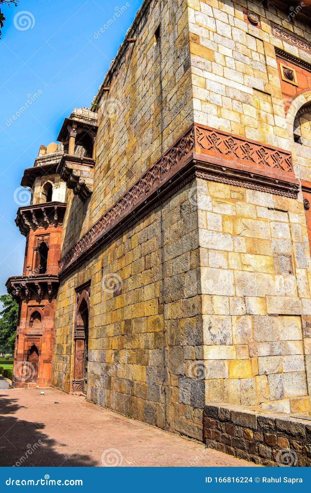 Old Architecture Building Located in India, Old Beautiful Structure ...