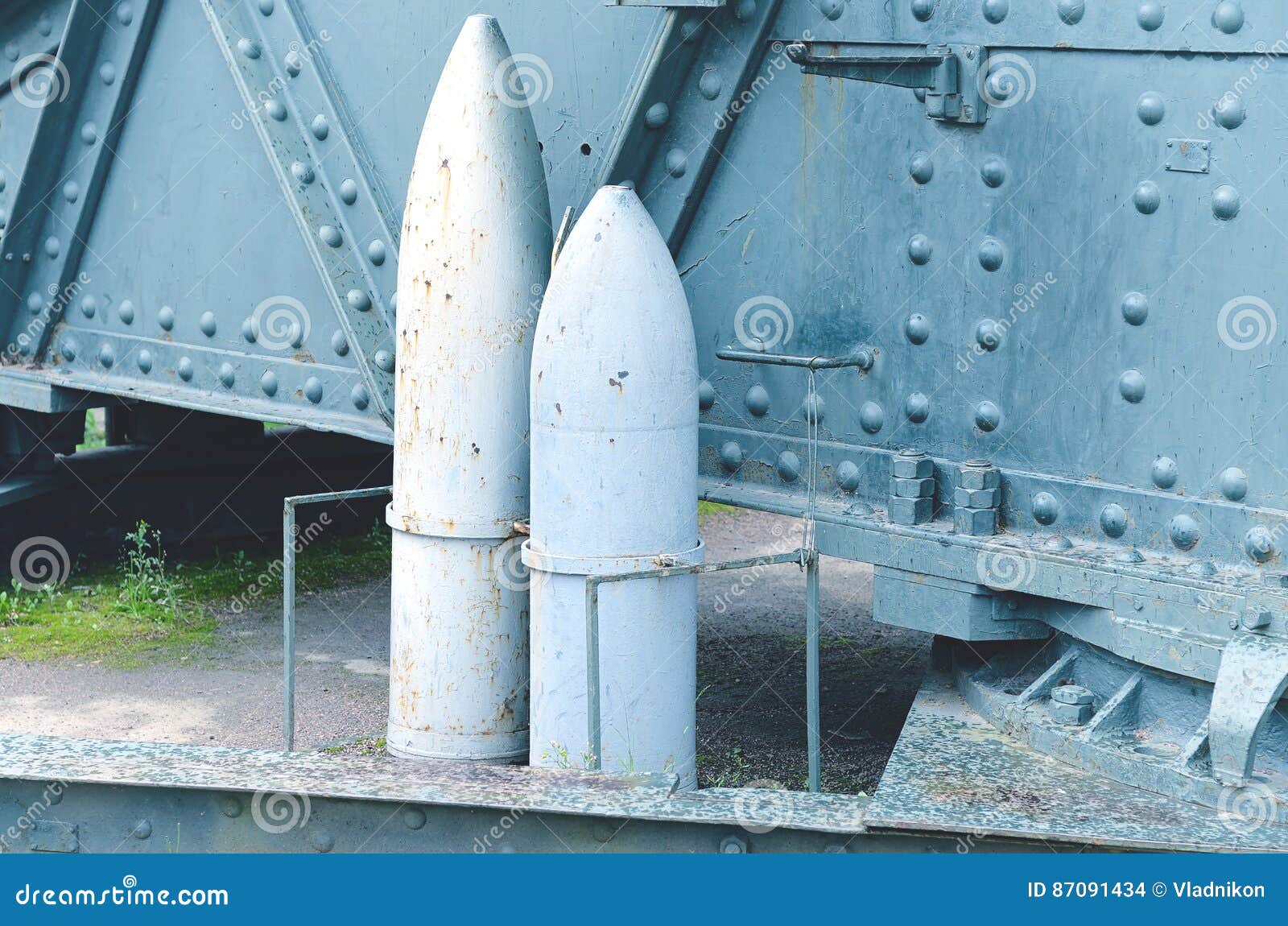 Old artillery shells. stock photo. Image of mortar, weapon - 87091434