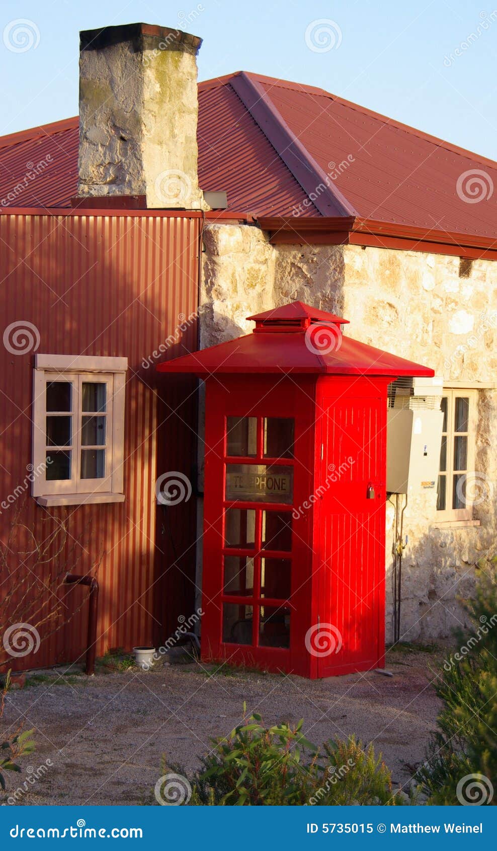 Old Australian Telephone Box Stock Image - Image of telegraph, inneston ...