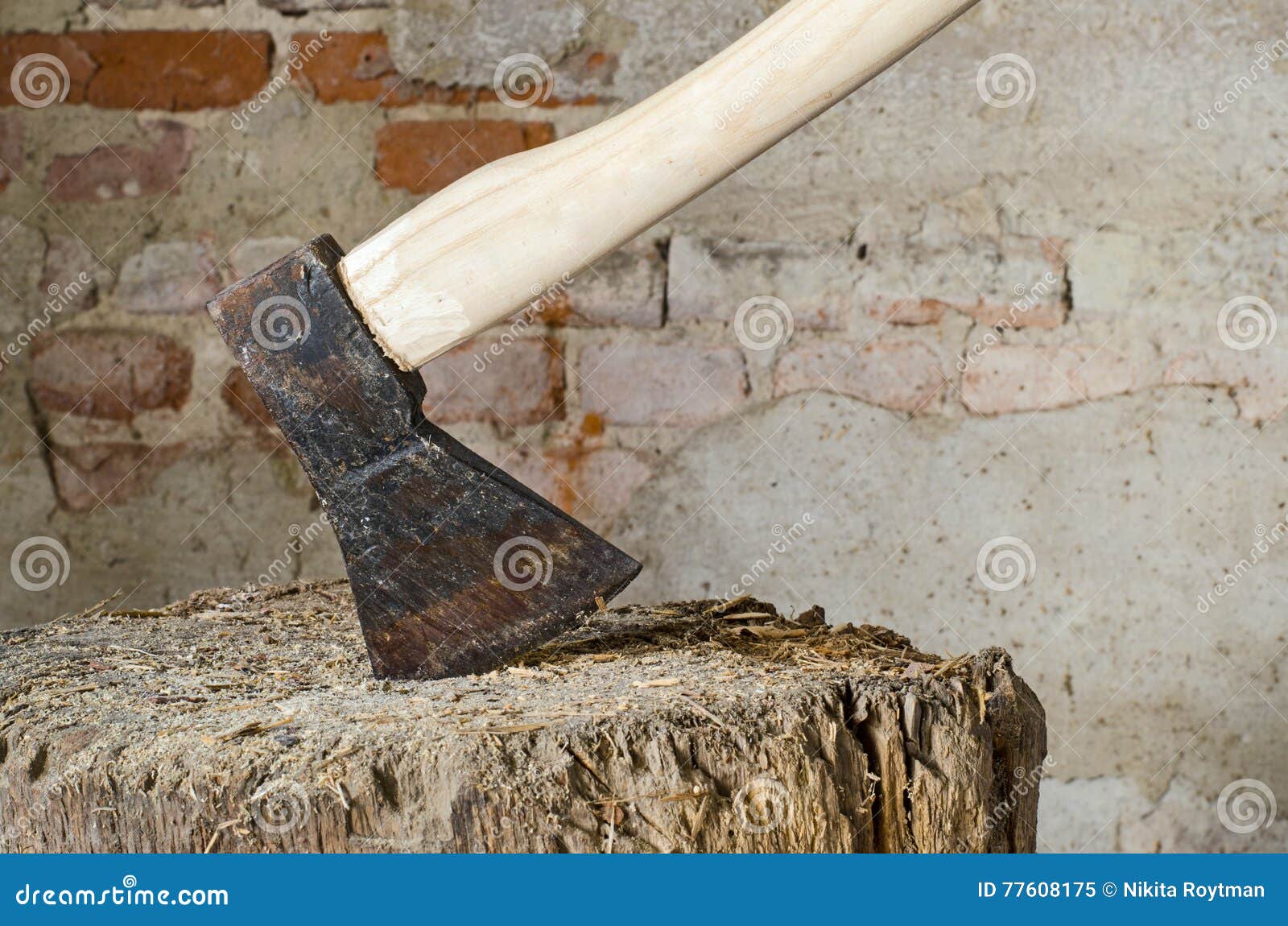 Old axe stock image. Image of chopping, grunge, handle - 77608175