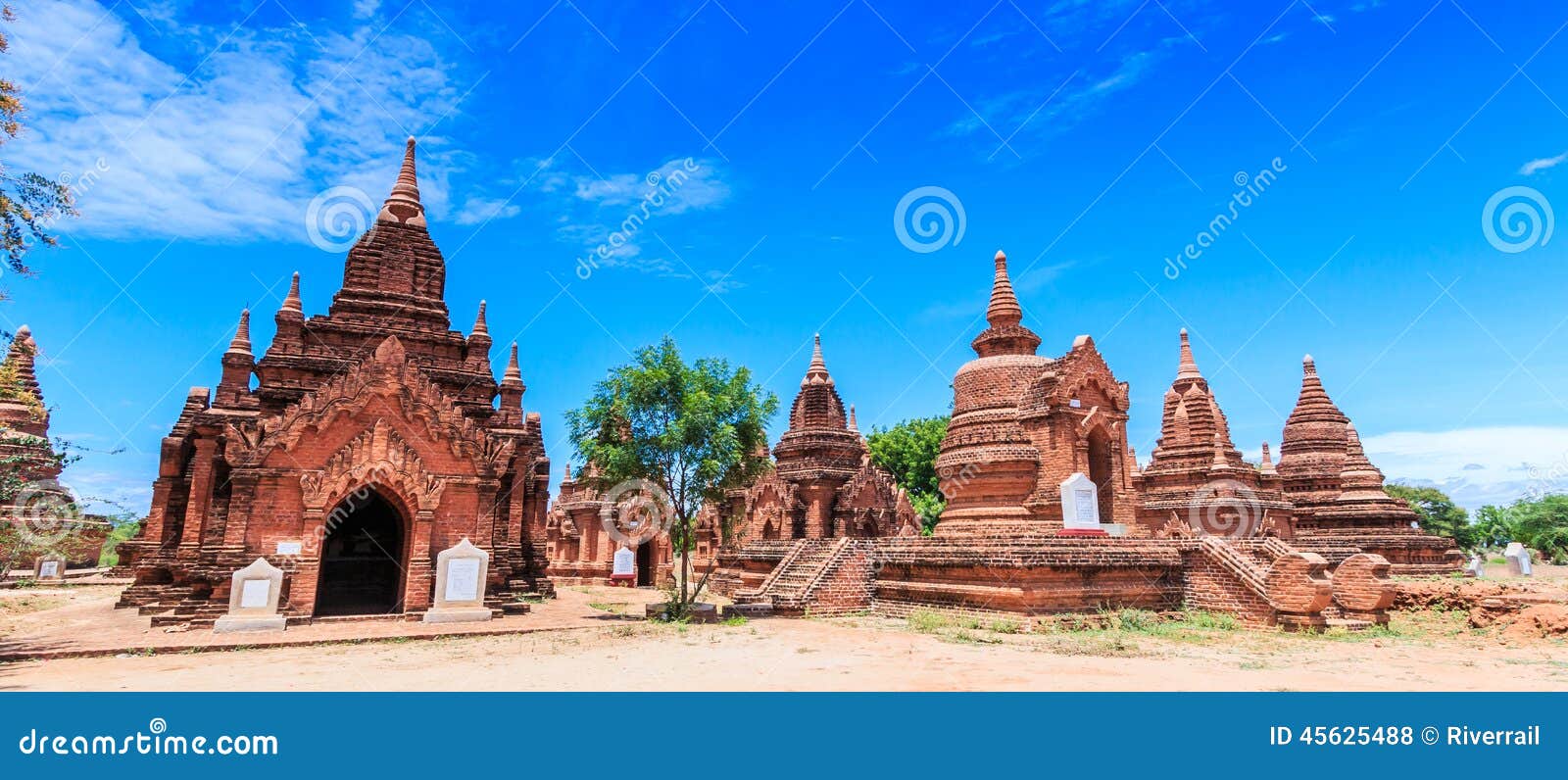 Old Bagan in Bagan-Nyaung U, Myanmar Stock Photo - Image of palace ...