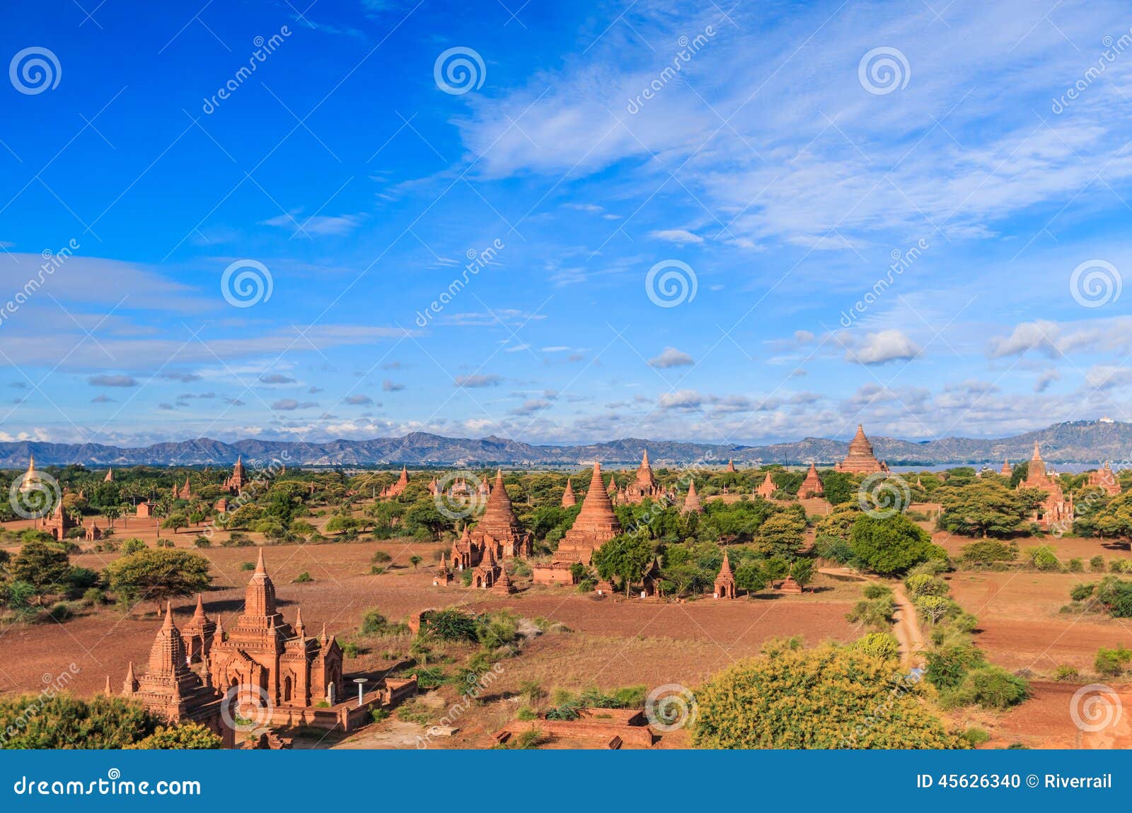 Old Bagan in Bagan-Nyaung U, Myanmar Stock Photo - Image of buddha ...