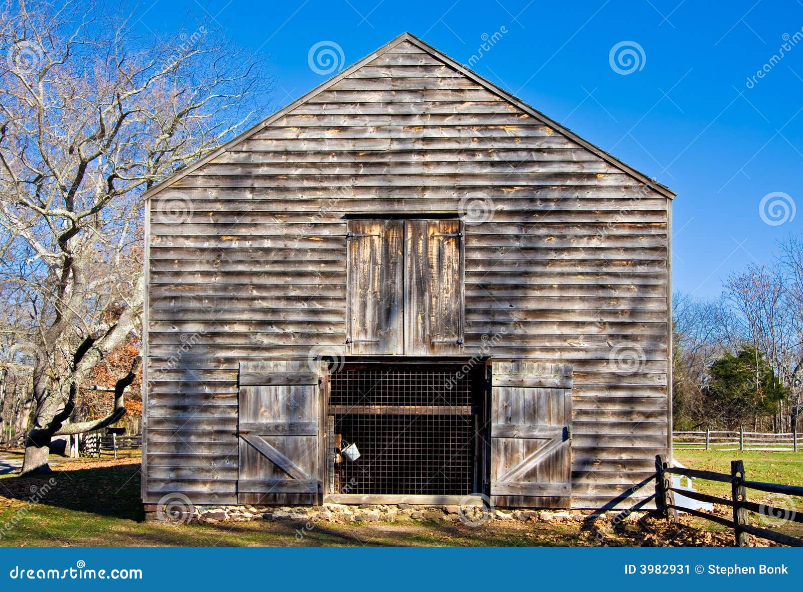 Old Barn stock image. Image of buildings, historic, community - 3982931